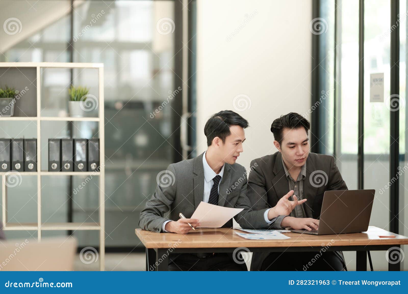 Group of Business Man Discussion and Brainstorming, Bookkeeping Audit ...