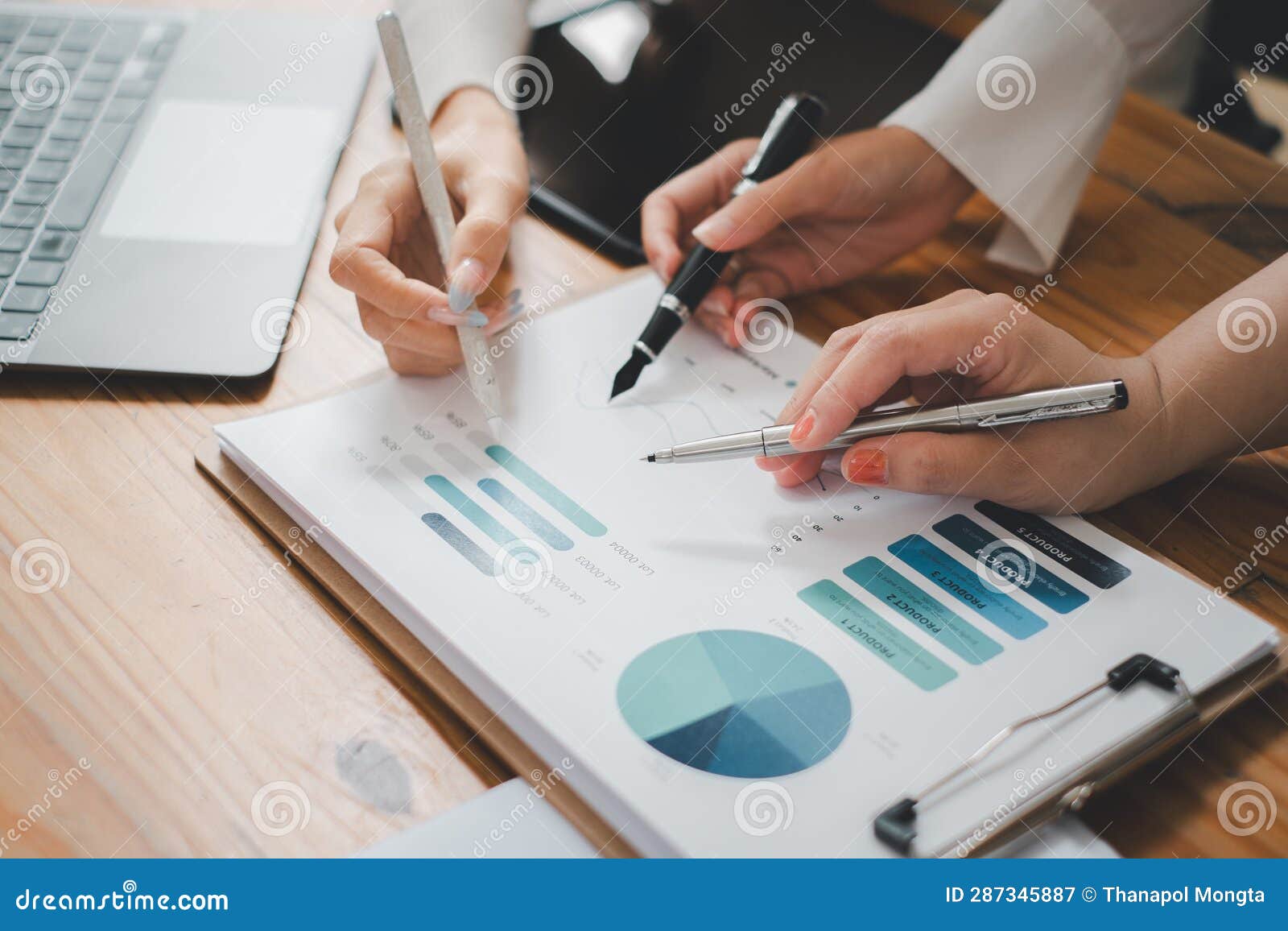 Group of Business People Analysis Summary Graph Reports of Business ...