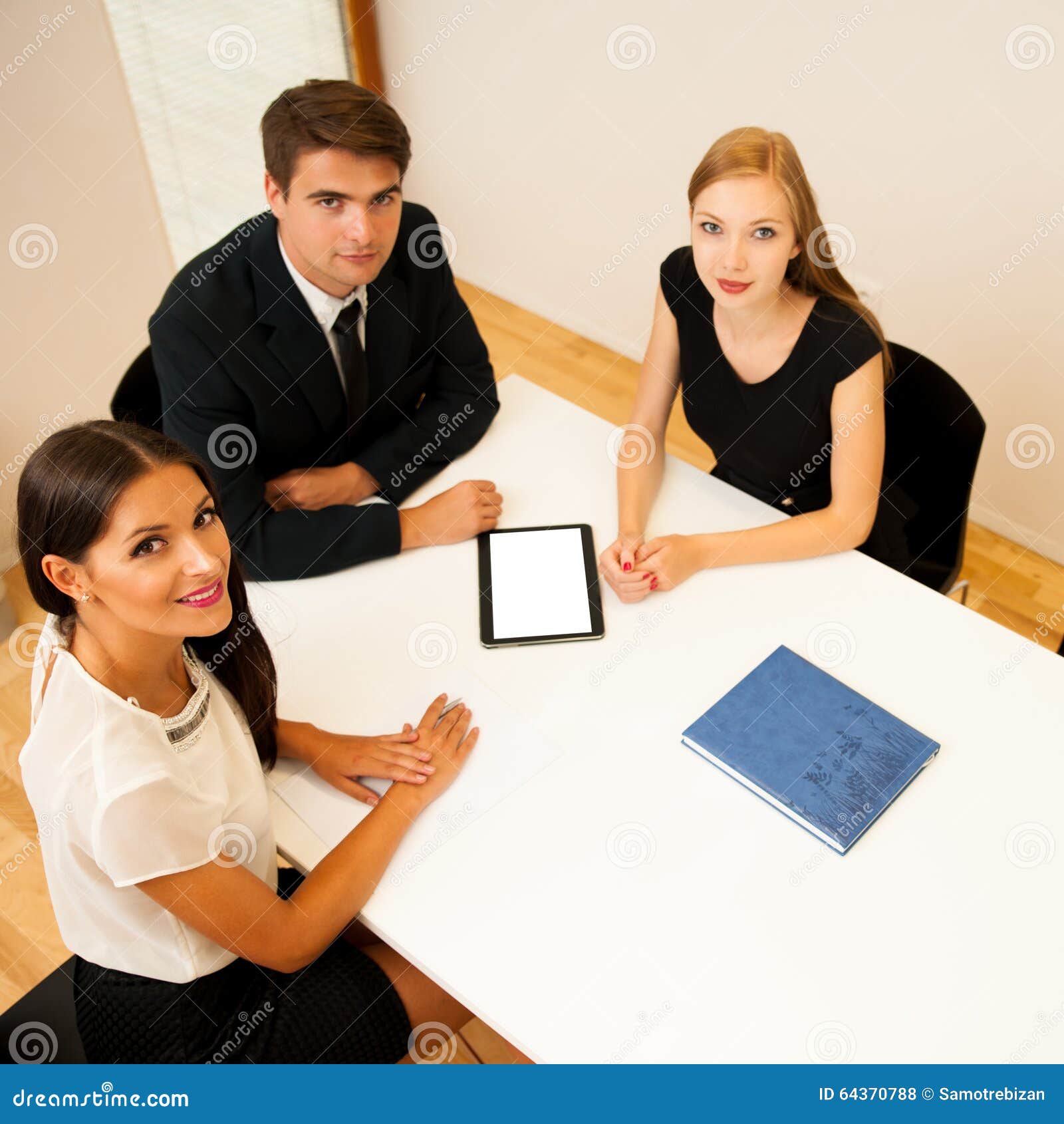 Group of Business People Searching for Solution with Brainstorming ...