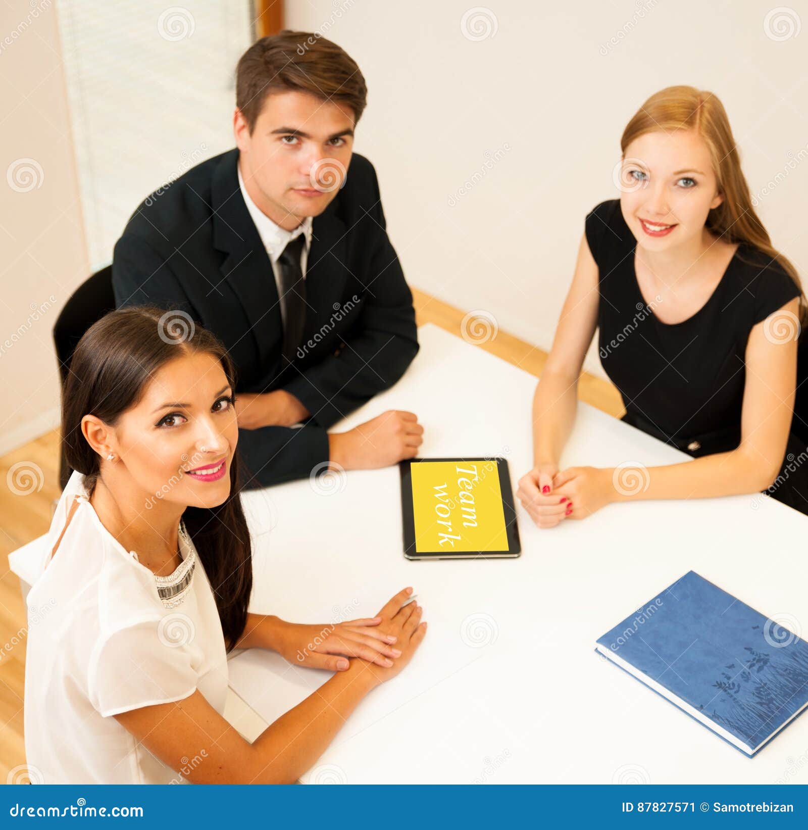 Group of Business People Searching for Solution with Brainstorming ...