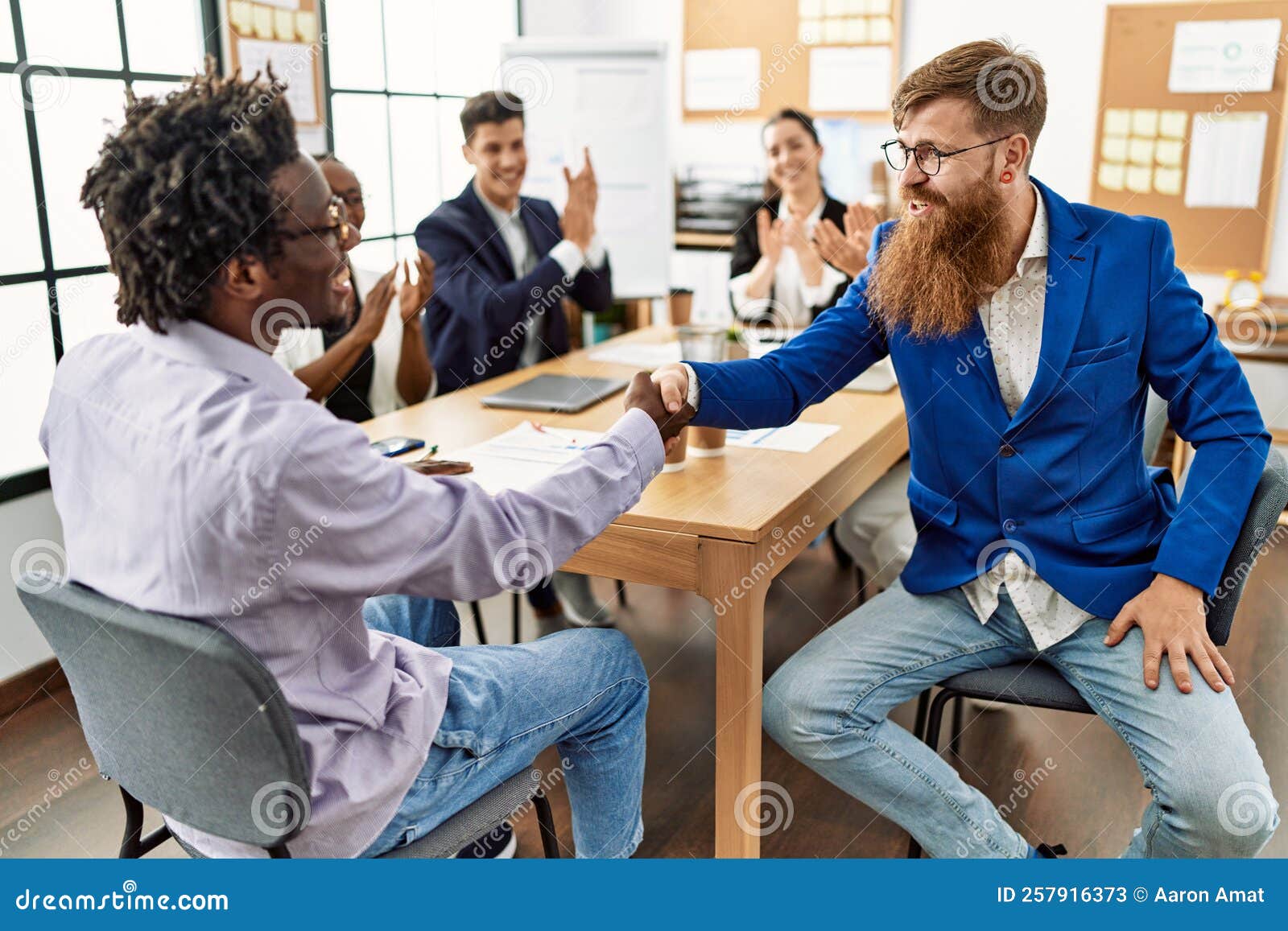 Group of Business Workers Smiling and Clapping To Partners Handshake at ...