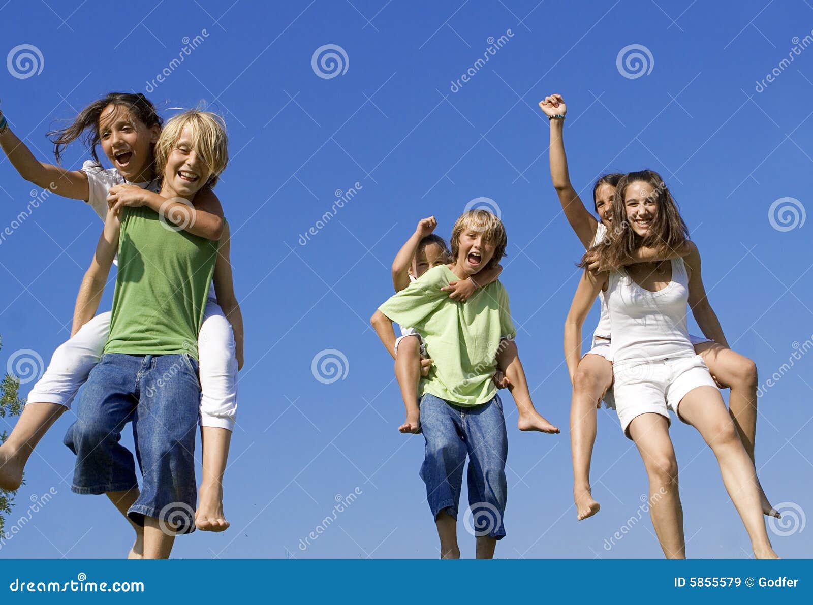 Group Children Piggyback Race Stock Image - Image of racing, happy: 5855579