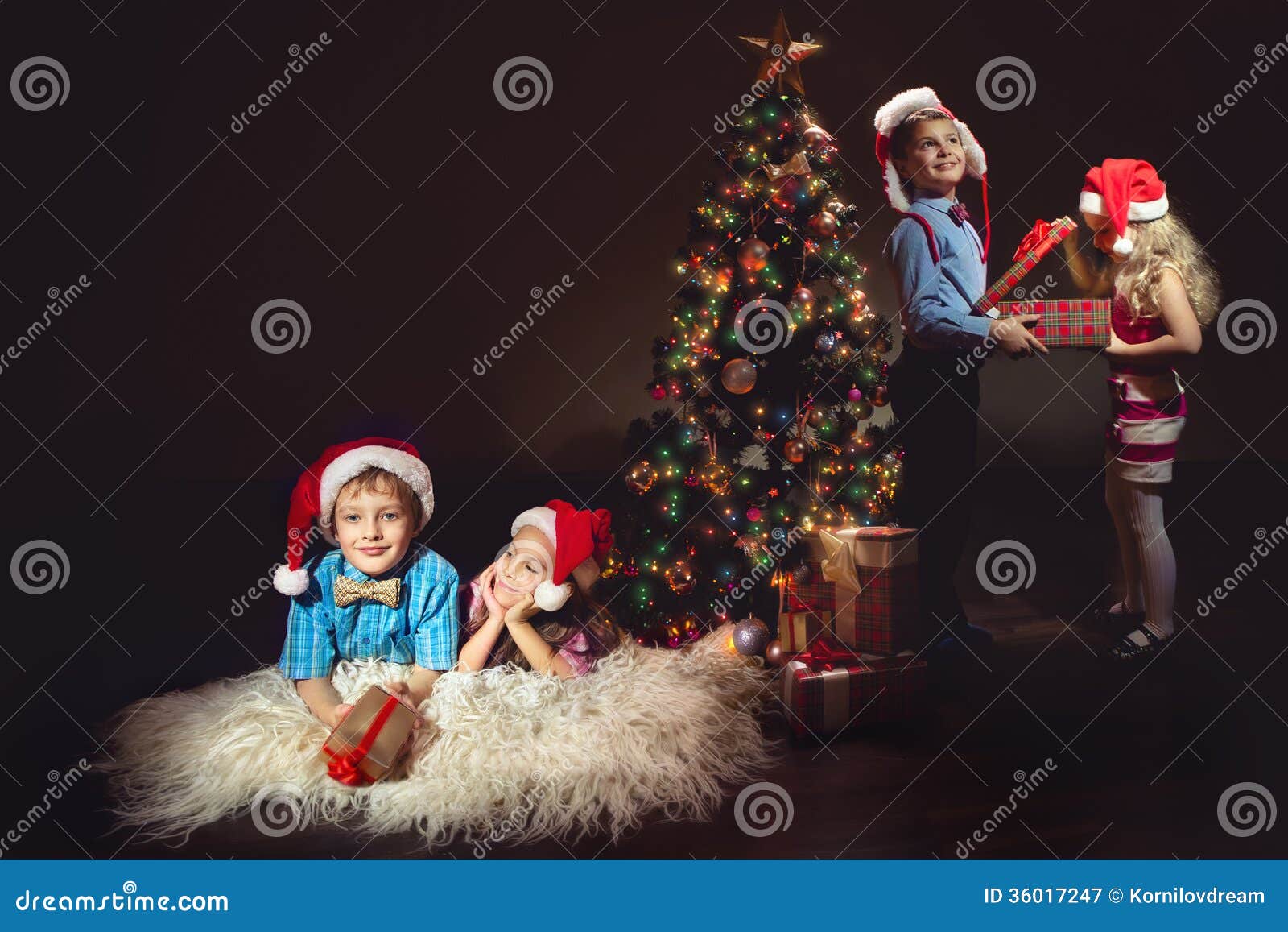 Group of Children in Santa Hats Stock Image - Image of cheerful, family ...