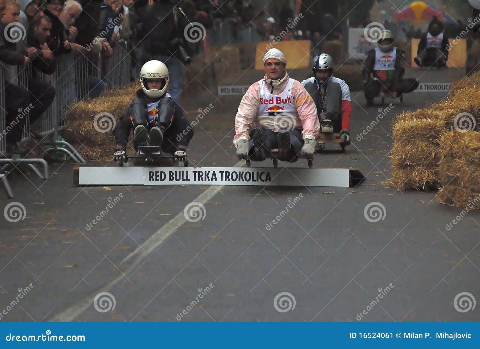 Group of Competitors in Race Editorial Photo - Image of plastic, metal ...