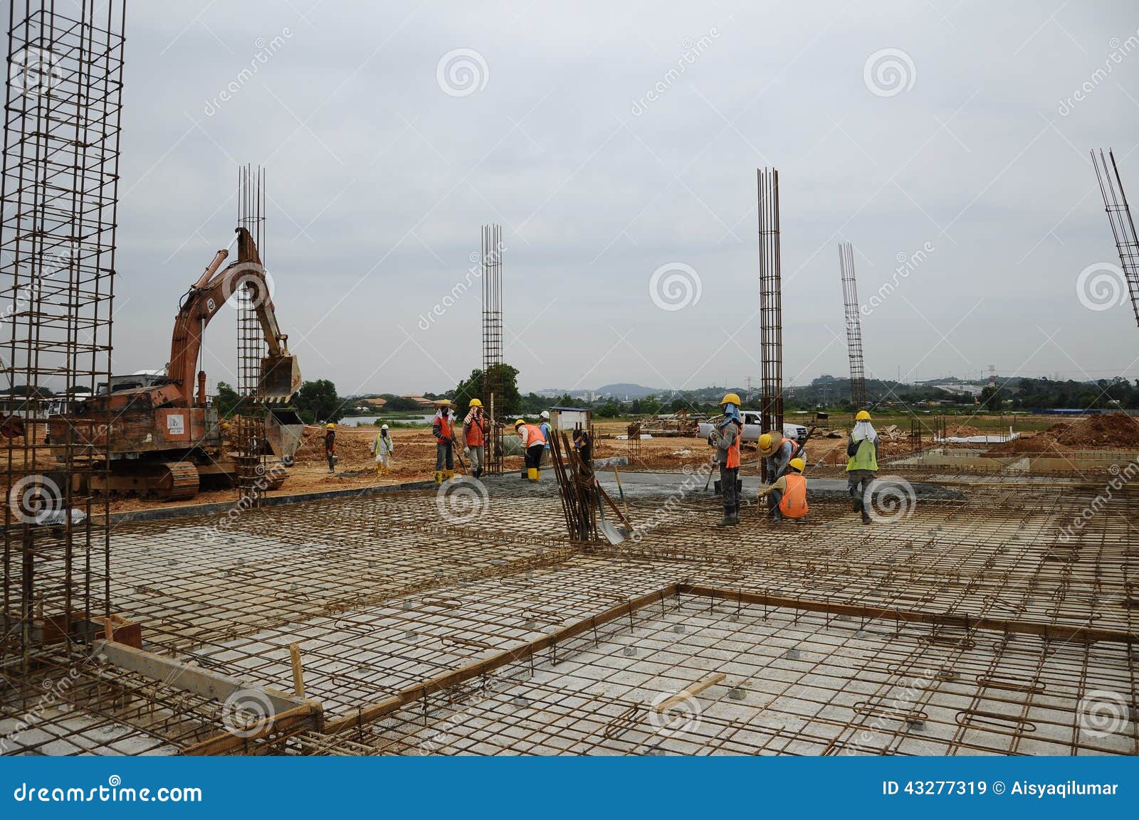 A Group of Construction Workers Casting Floor Slab Stock Image - Image ...