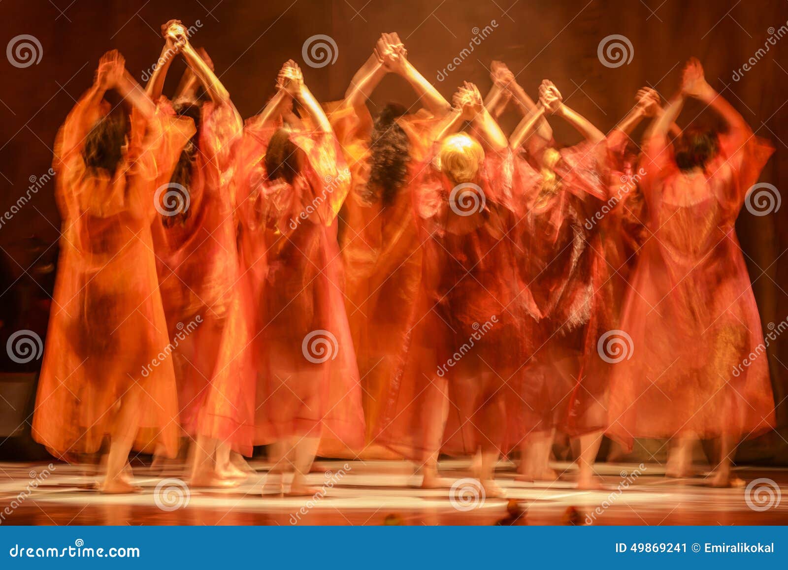 Group of Contemporary Dancers Performing on Stage Editorial Photo ...