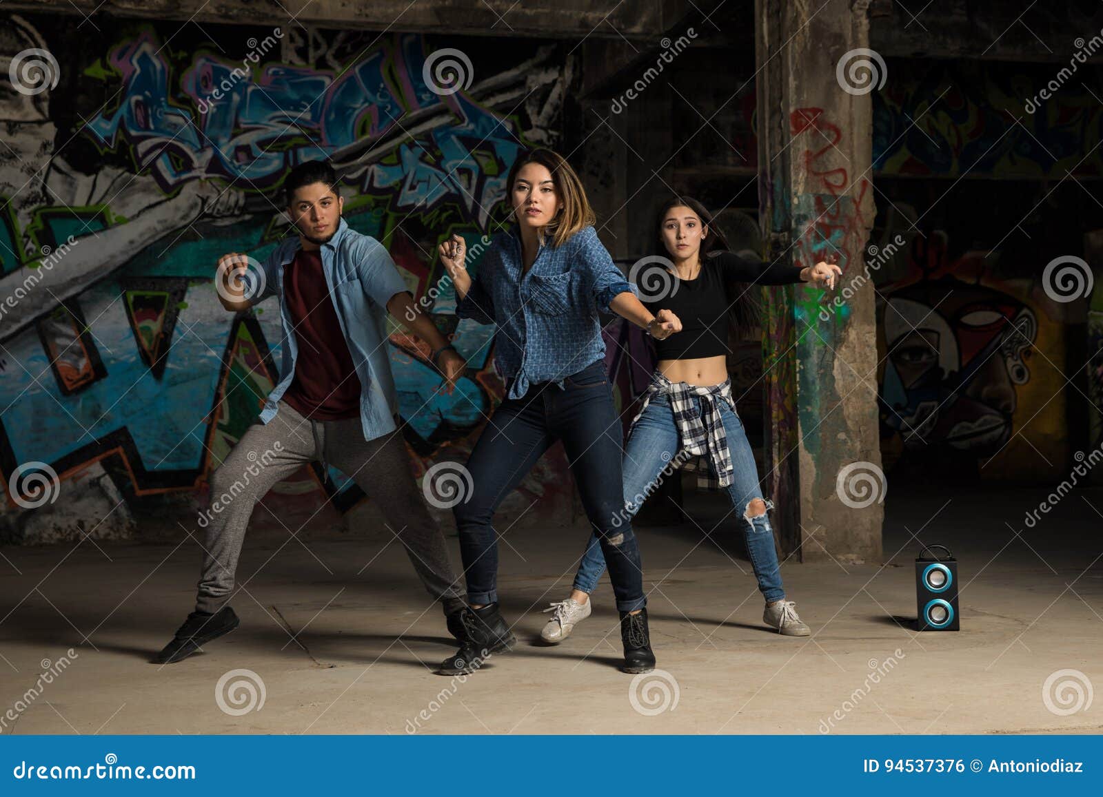 Group of Dancers Performing Stock Photo - Image of dance, cool: 94537376