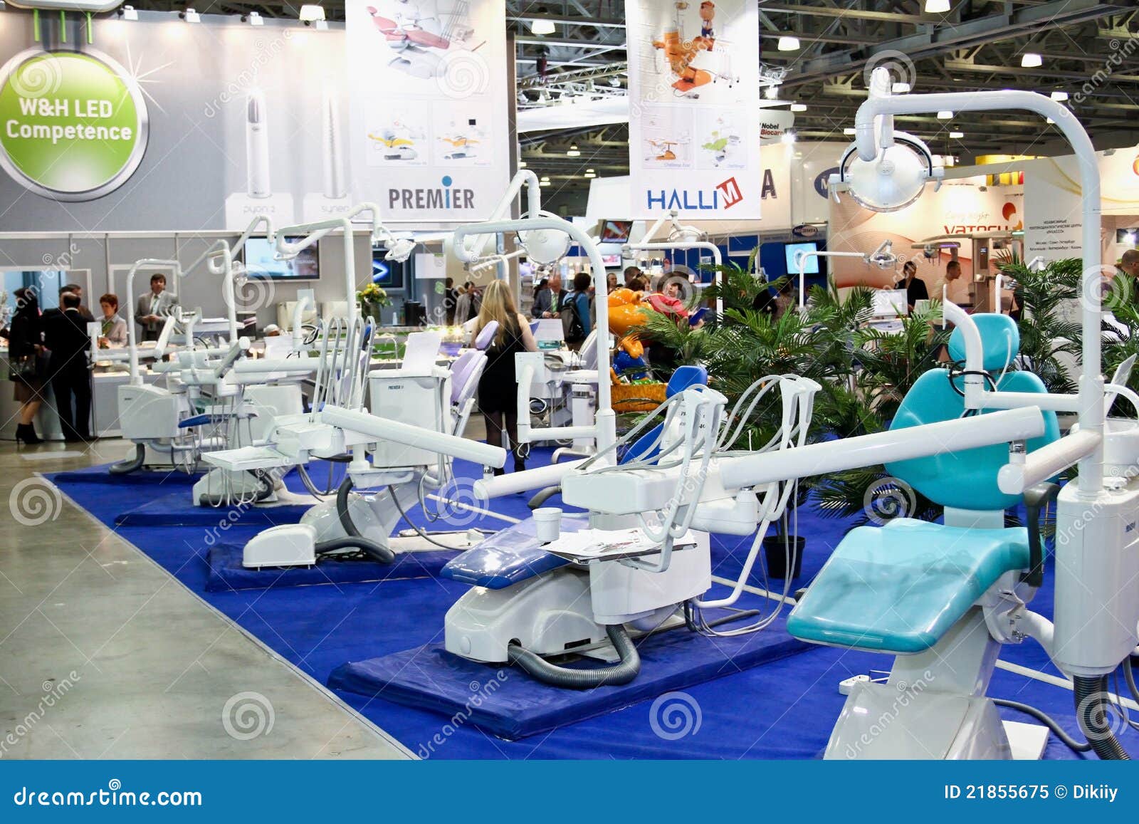 Group Dentist Chair and Tools Editorial Image - Image of medical ...