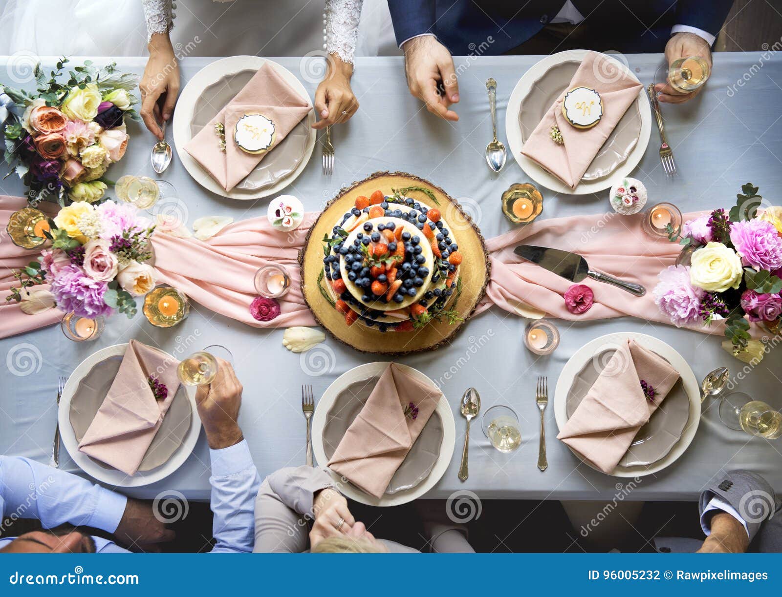 Group of Diverse Friends Gathering Together at Wedding Reception Stock ...