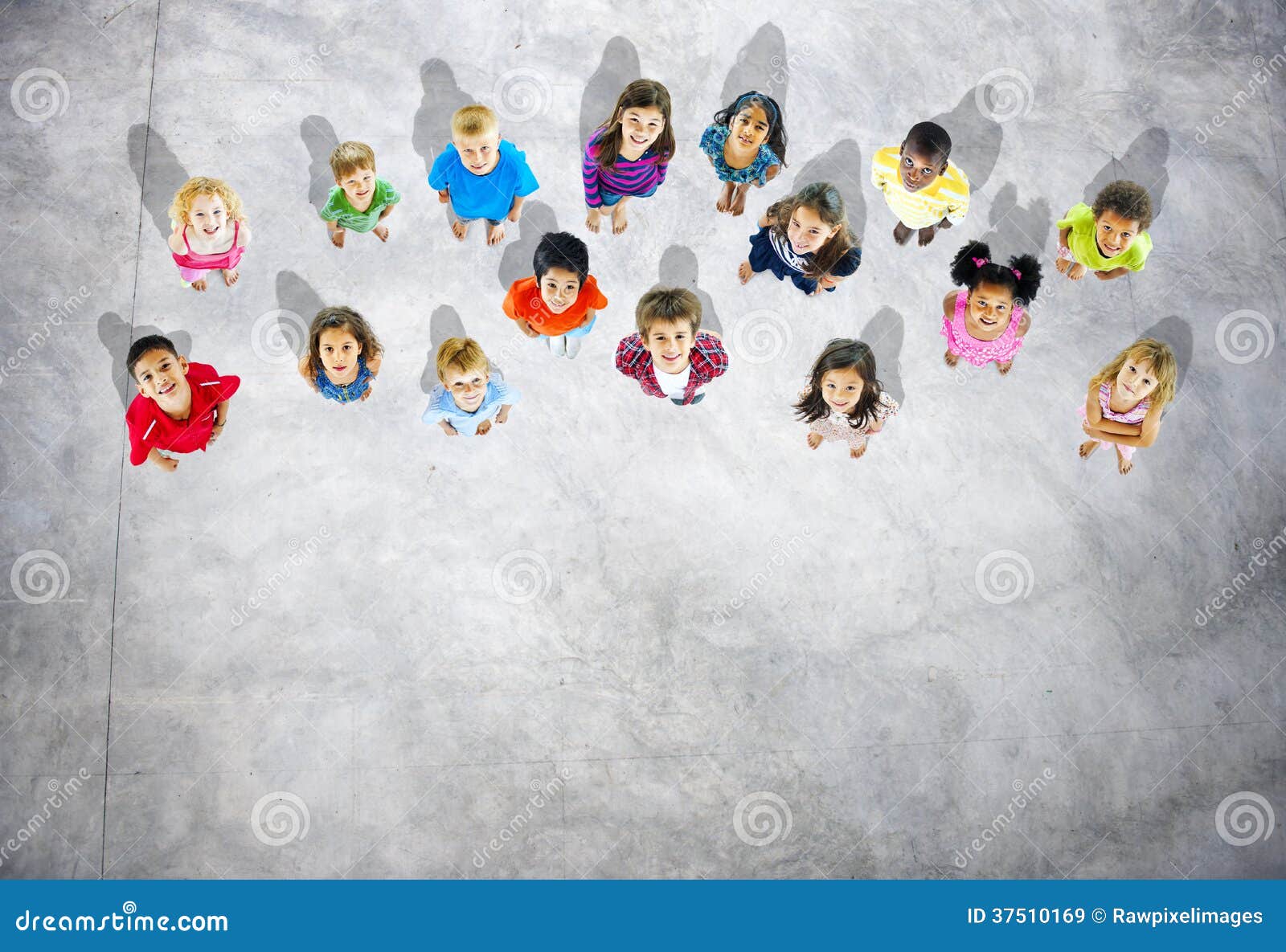 Group of Diverse Kids Looking Up Stock Image - Image of childhood, kids ...