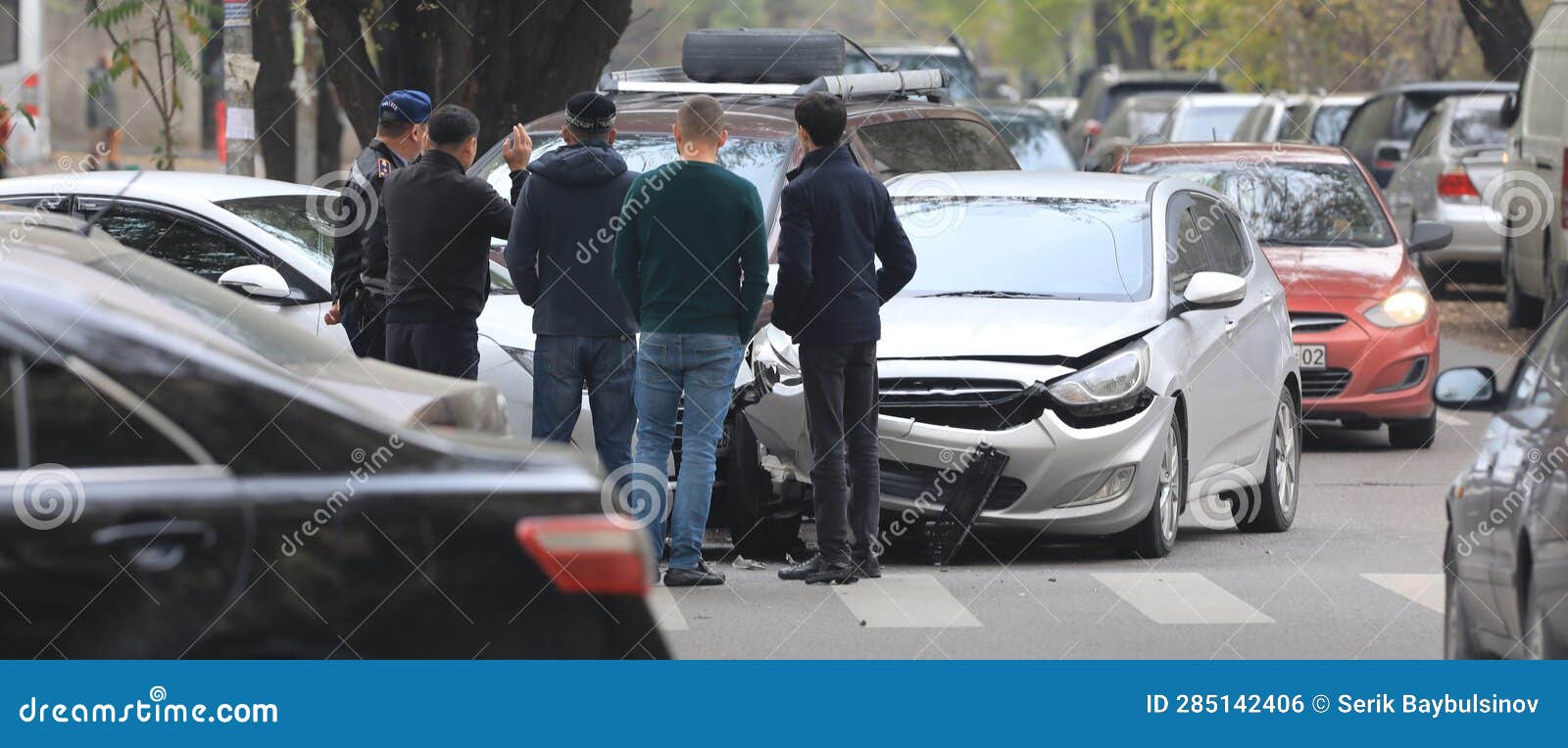 Group of Drivers in a Car Accident Editorial Photo - Image of vehicle ...