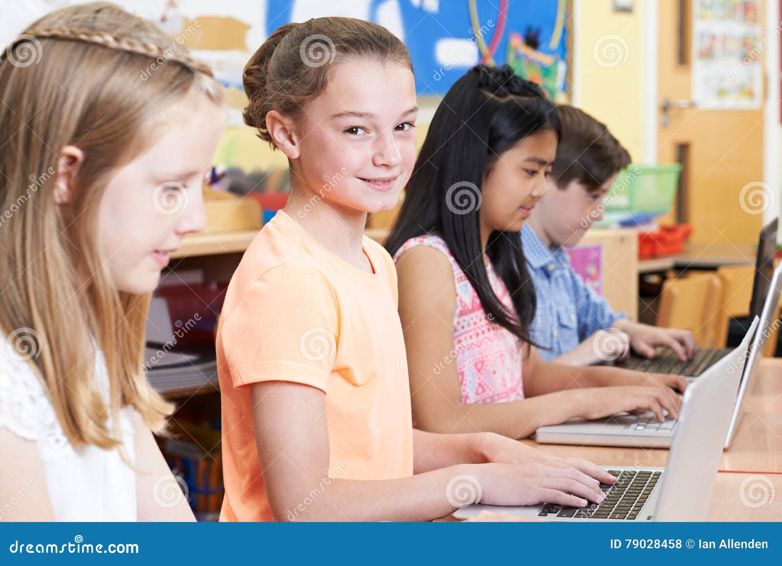 Group of Elementary School Children in Computer Class Stock Photo ...