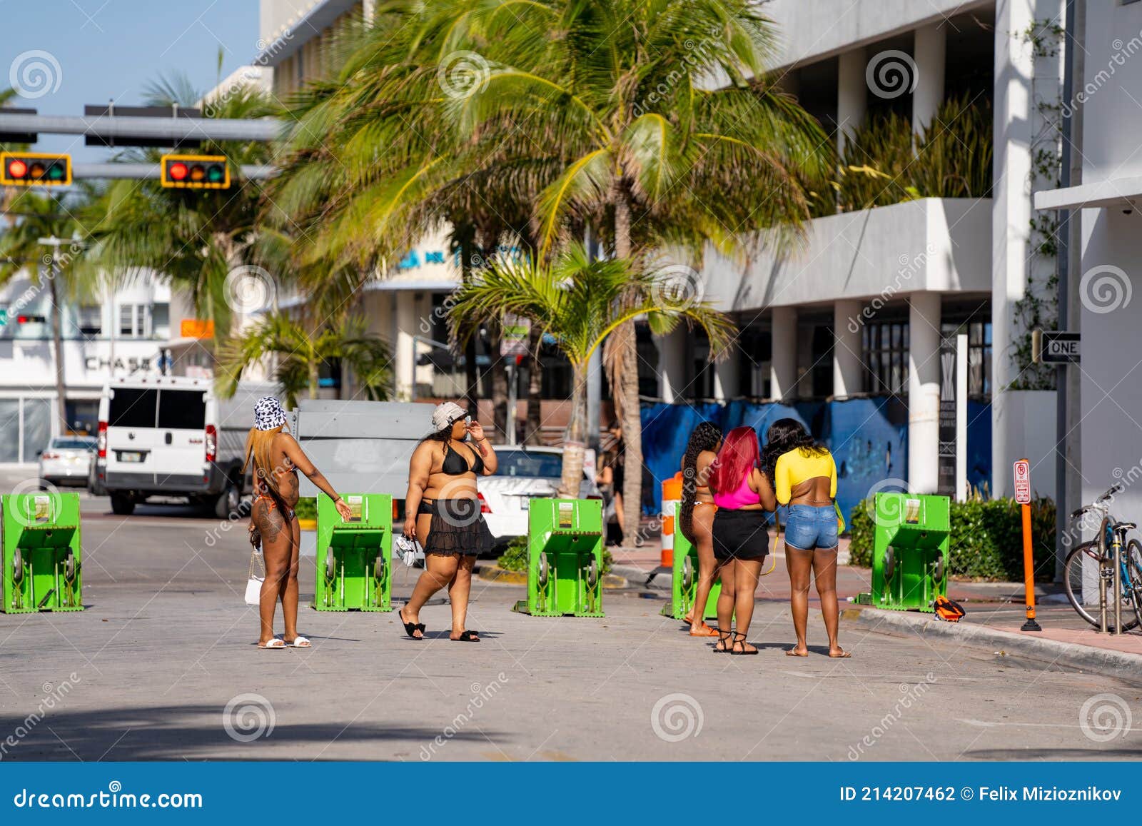 Group of Girlfriends on Spring Break Miami Beach FL Editorial ...