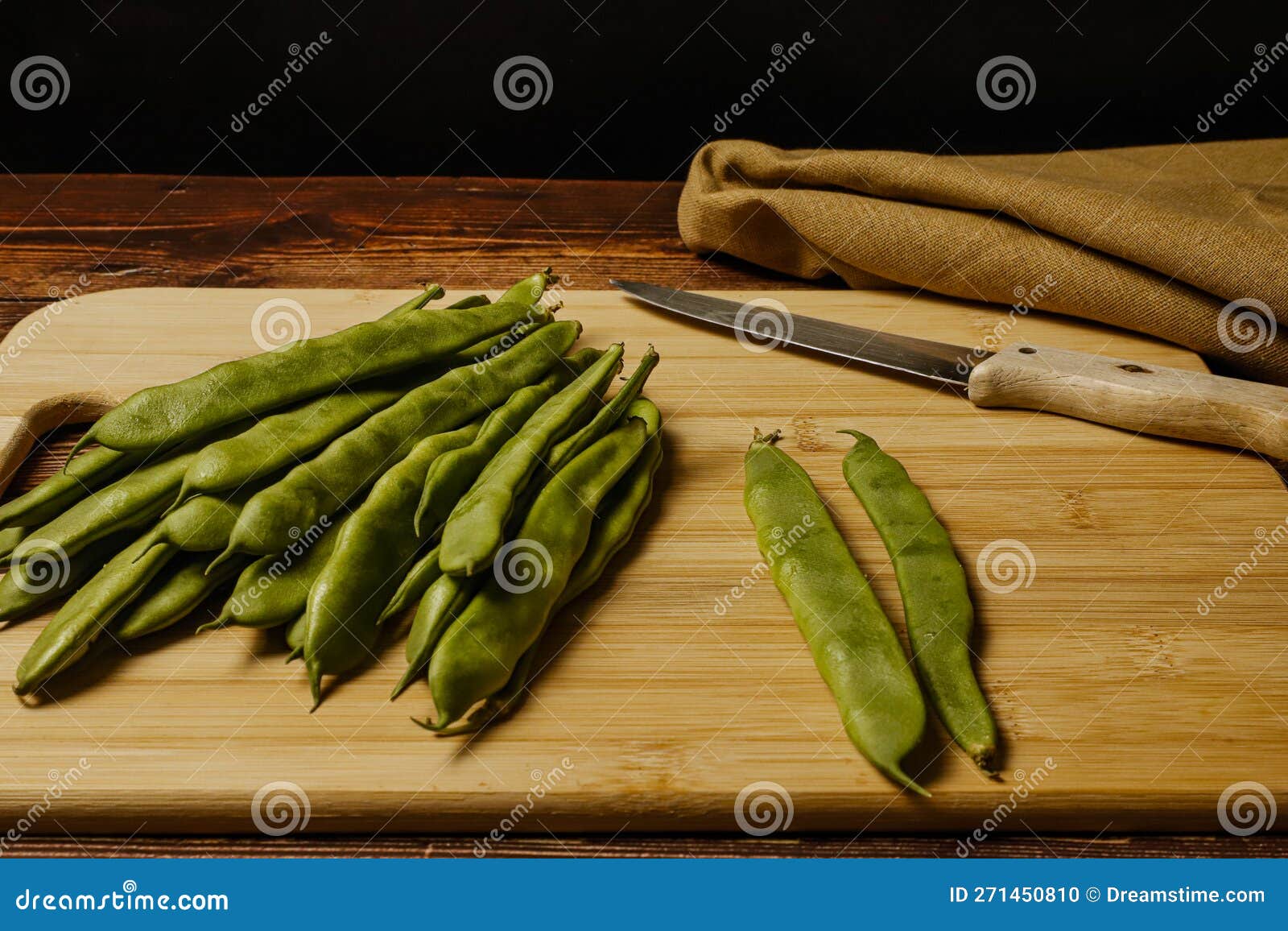 Group of Green Beans on the Table, Ready To Eat Stock Photo - Image of ...