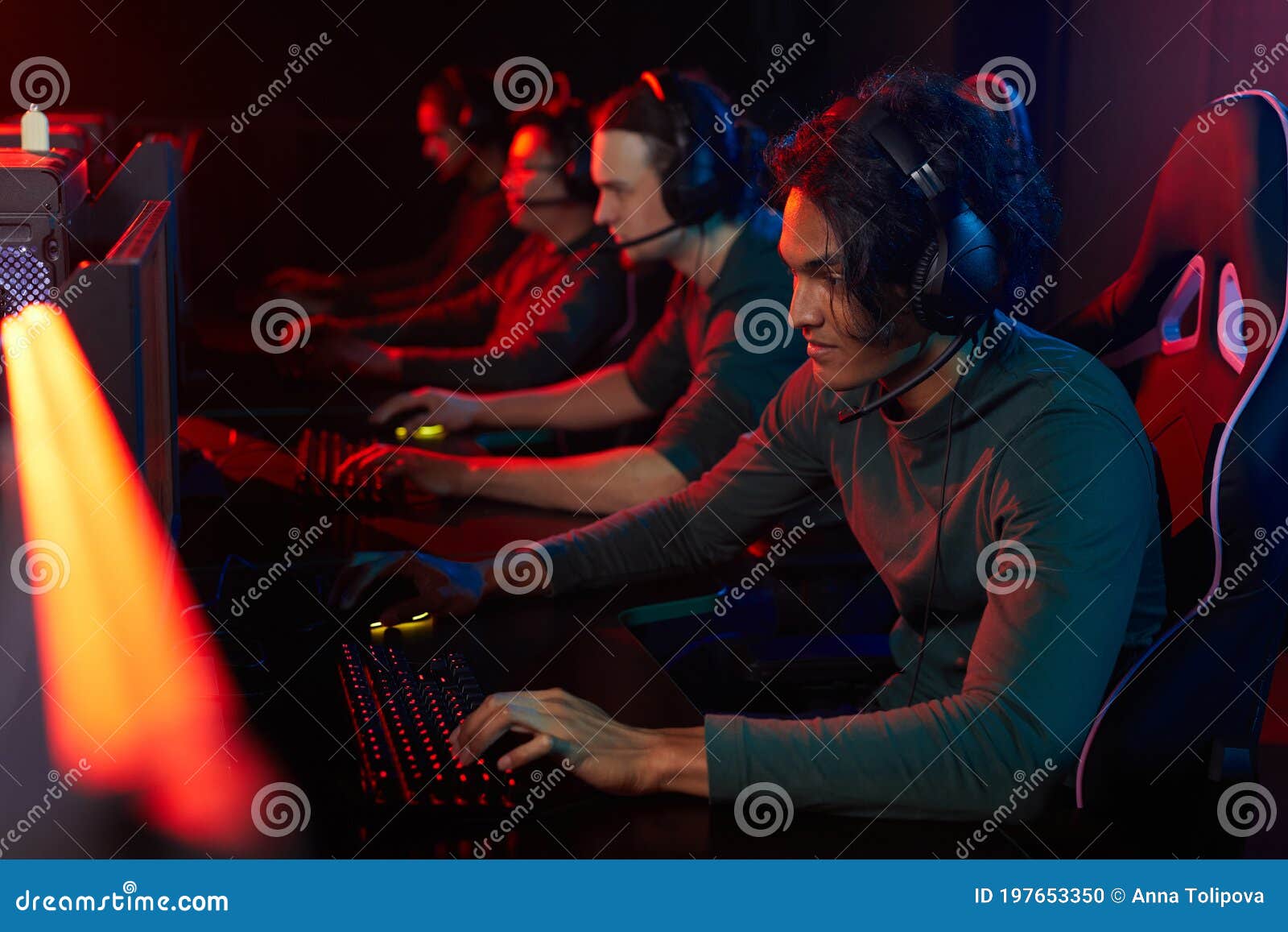 Young People in Computer Club Stock Photo - Image of sitting, hacker ...