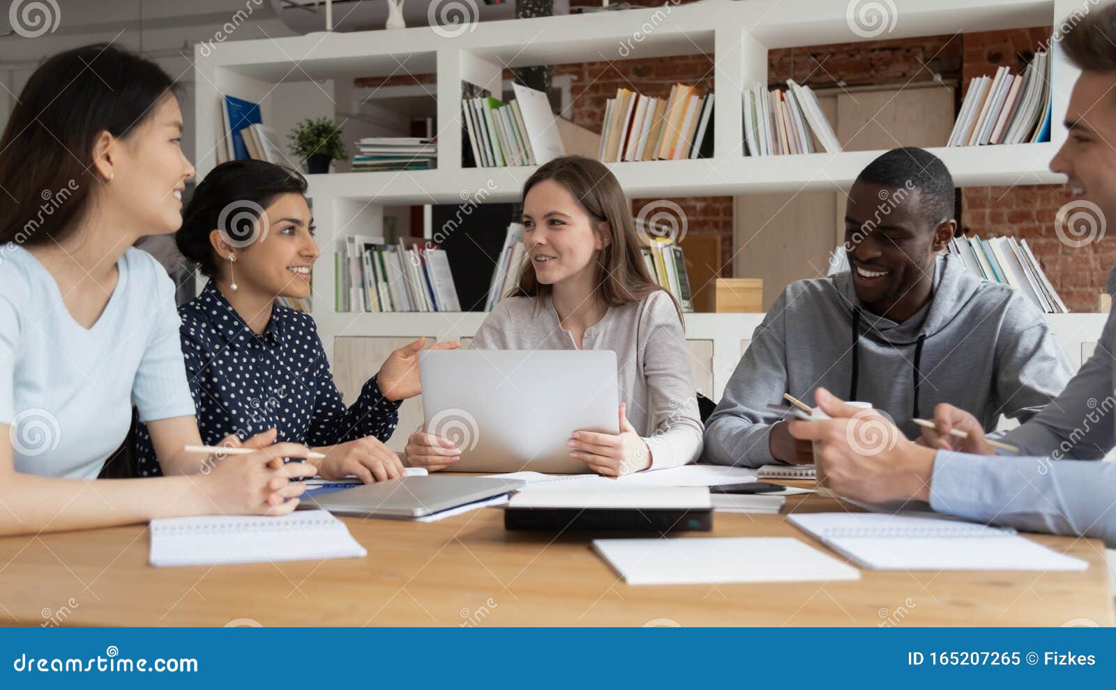 716 Asian Students Discussing Together Stock Photos - Free & Royalty ...