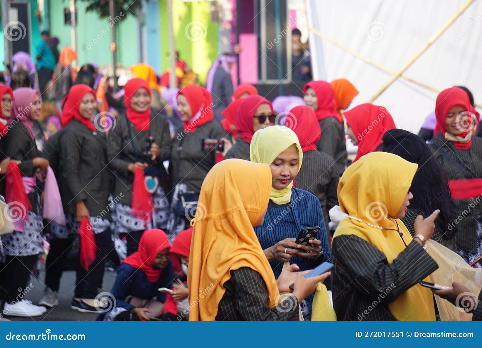 A Group Of Indonesian Women With Traditional Clothes Editorial Photo