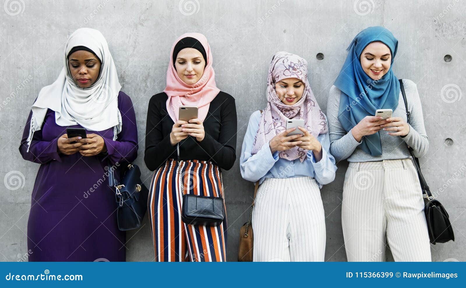 Group of Islamic Girls Using Smart Phone Stock Image - Image of ...