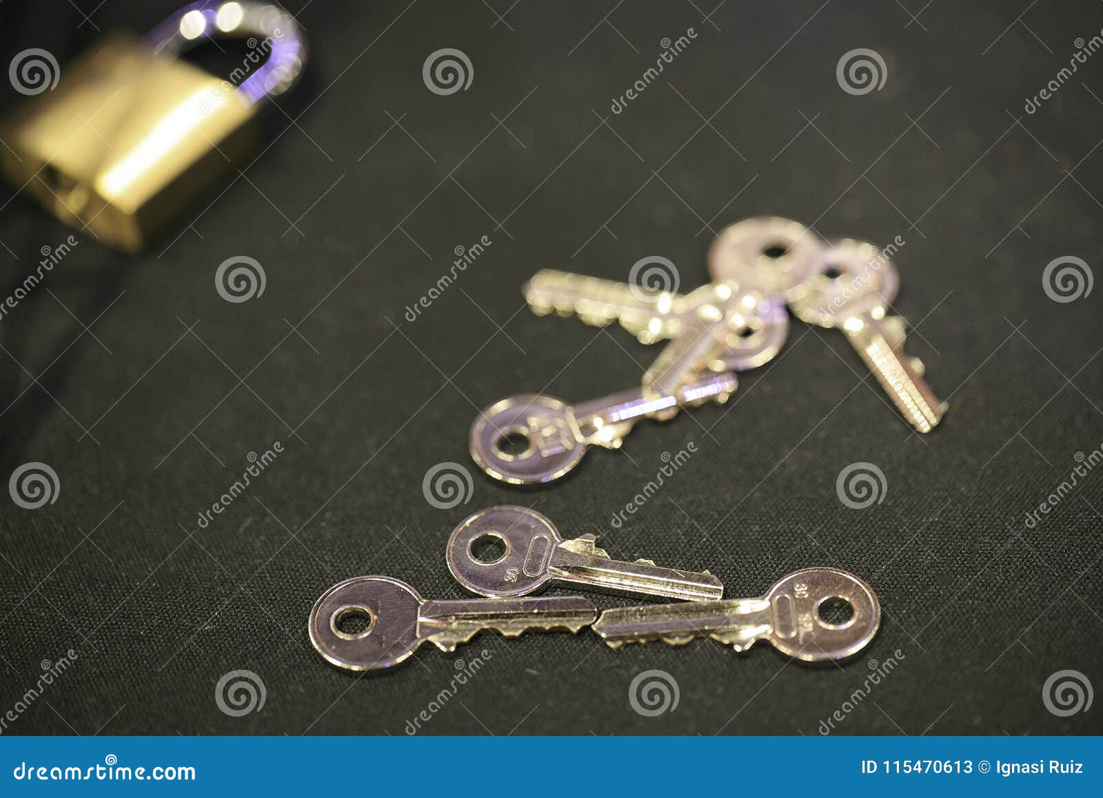 Group of Keys and a Padlock Stock Image - Image of aged, rusty: 115470613