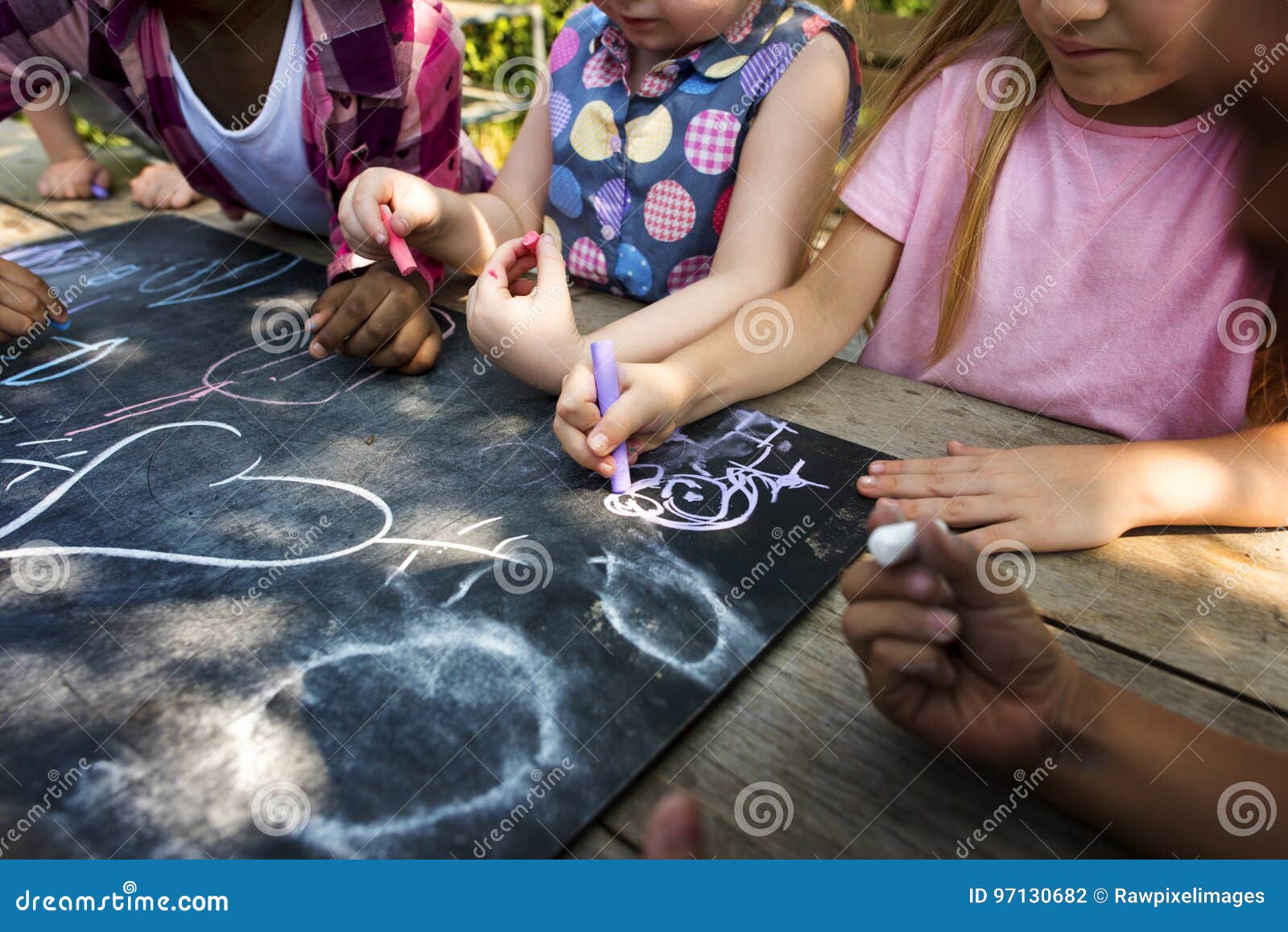 Group of Kindergarten Kids Friends Drawing Art Class Outdoors Stock ...