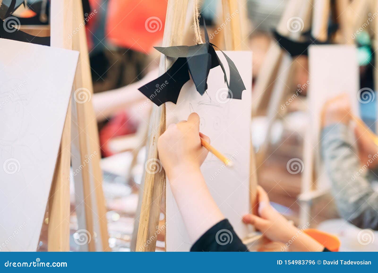 Group Lesson in Drawing. Children Learn To Draw in the Classroom Stock ...