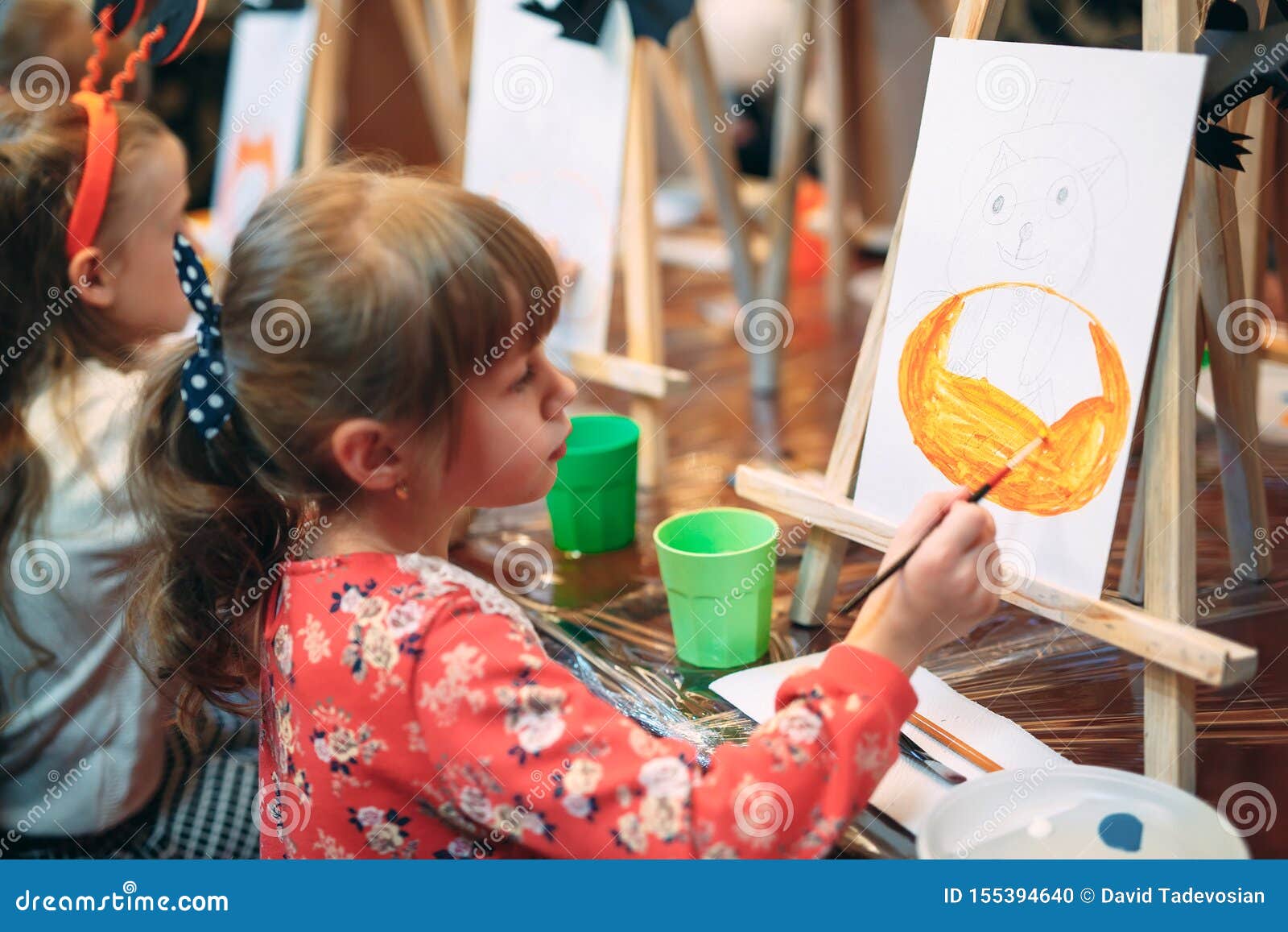 Group Lesson in Drawing. Children Learn To Draw in the Classroom Stock ...
