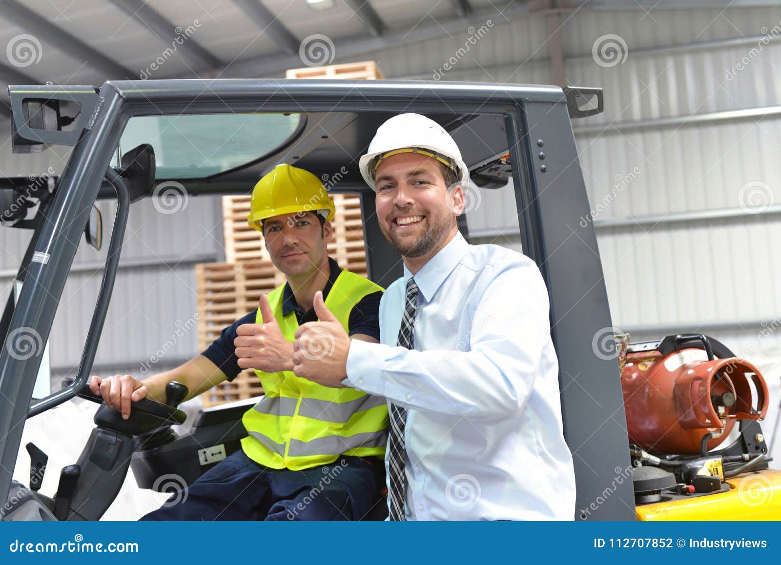 Group of Manager and Worker in the Logistics Industry Work in a Stock ...