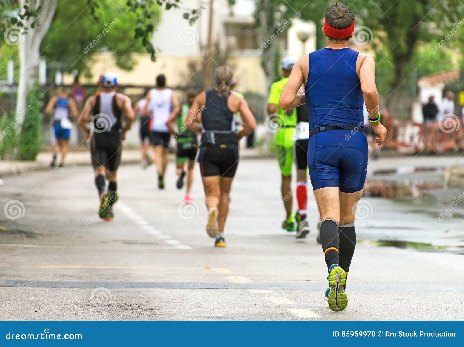 Group of marathon runners. editorial image. Image of athletic - 85959970