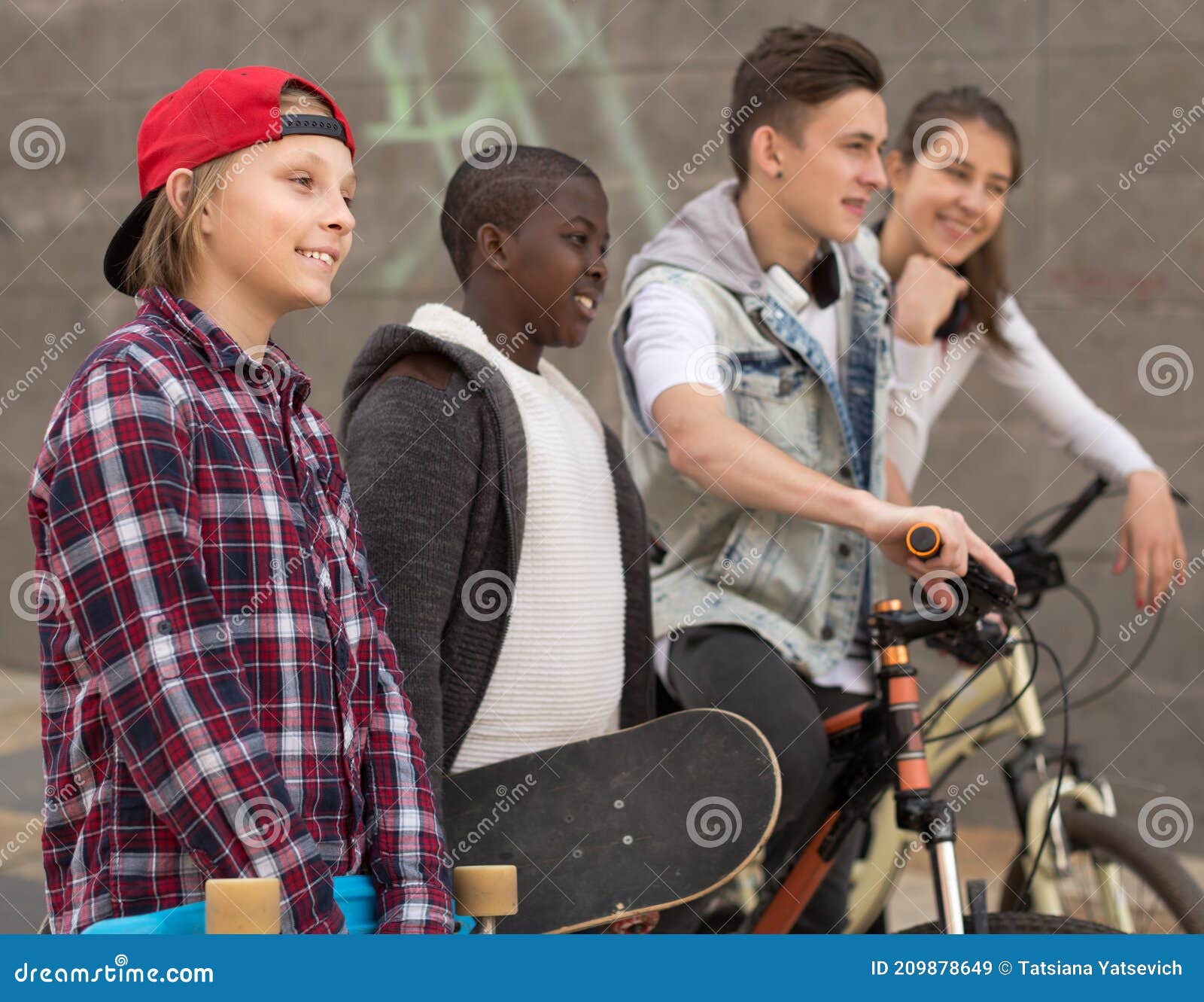 Group of Modern Teenagers Posing and Smiling in Yard Stock Image ...