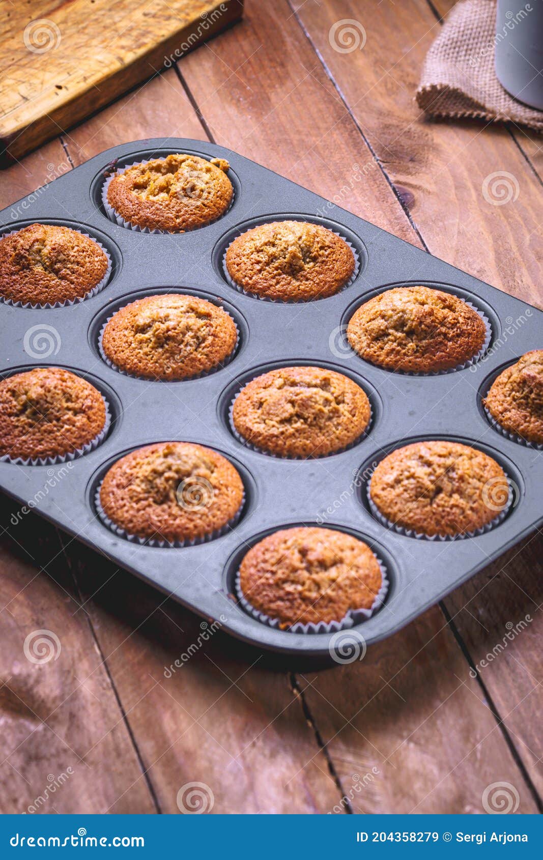 Group of Muffins Inside the Oven Mold Stock Image - Image of paper ...