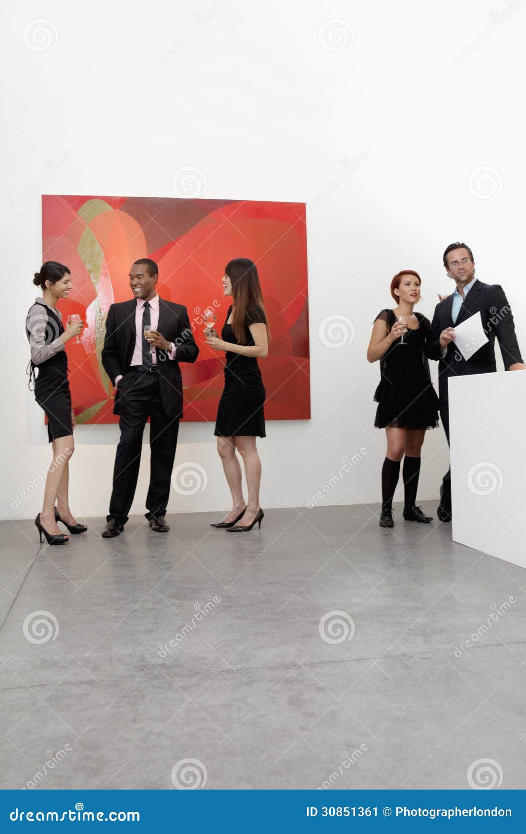 Group Of People In Art Art Gallery Stock Image - Image: 30851361