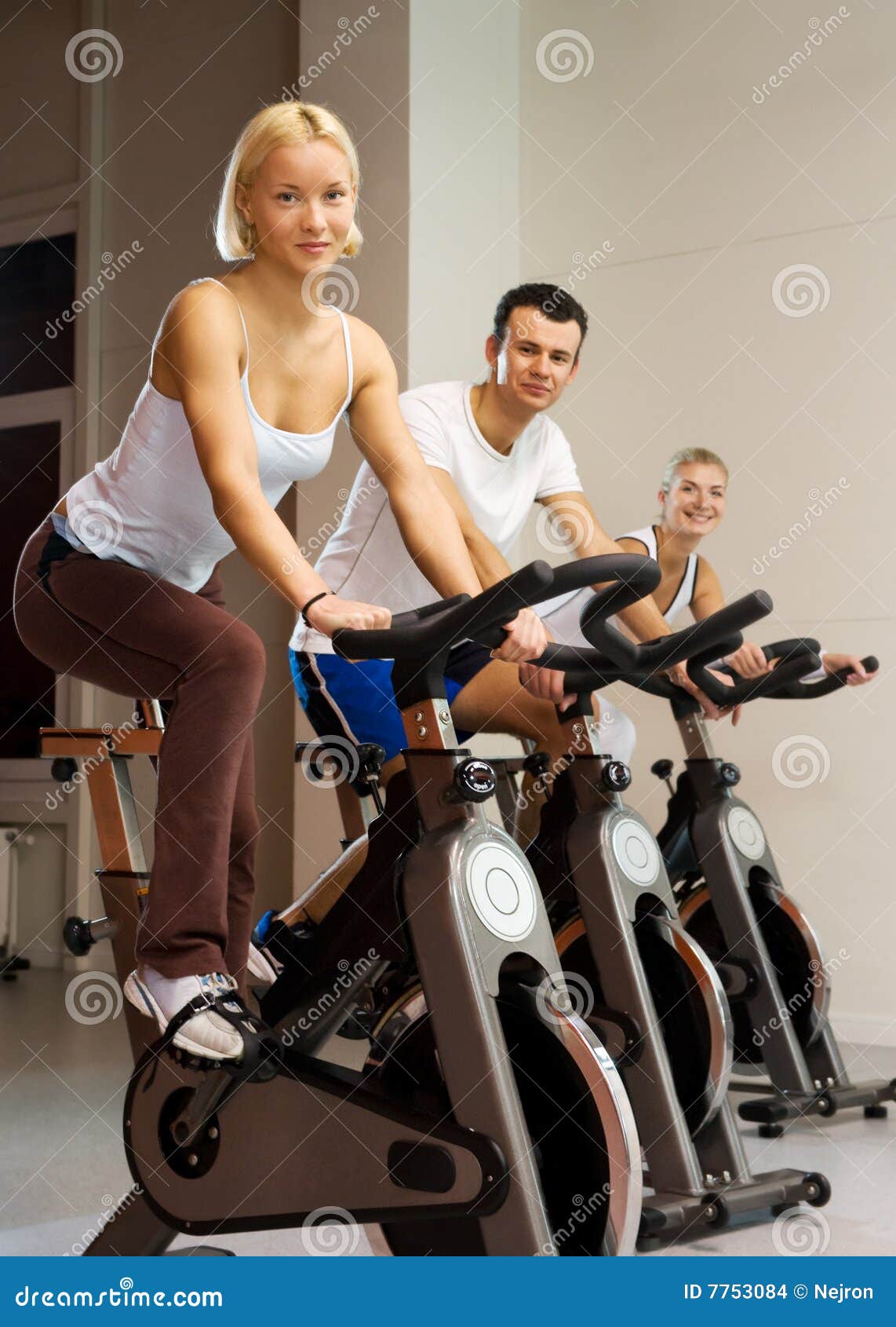 Group of People Doing Exercise Stock Photo - Image of female, club: 7753084