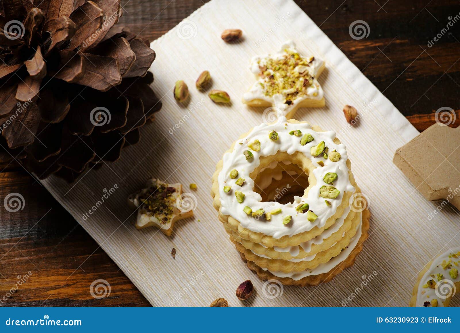 Group of ring cookies stock image. Image of dessert, pistachios - 63230923