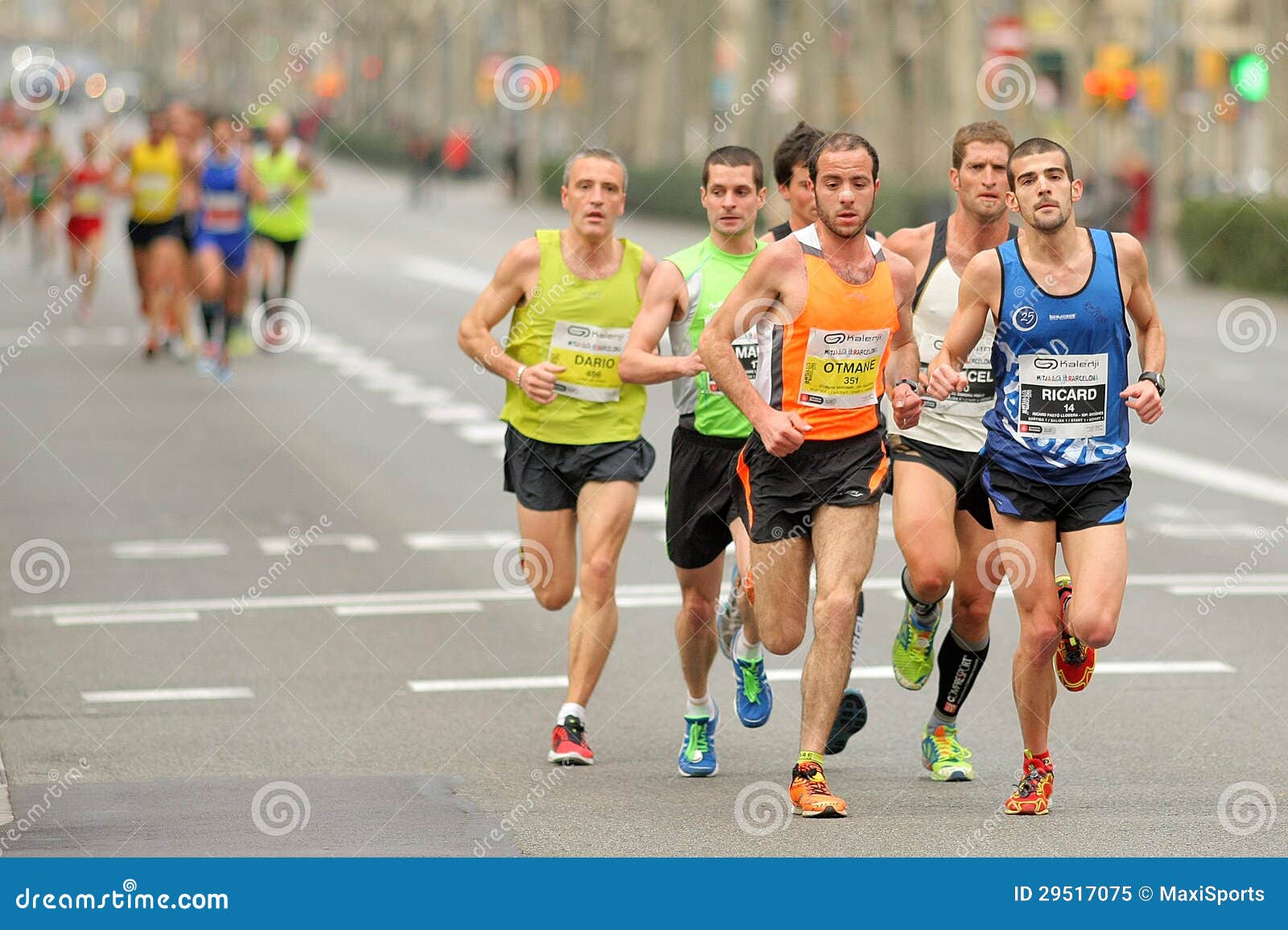 Group of Runners in Barcelona Half Marathon Editorial Image - Image of ...