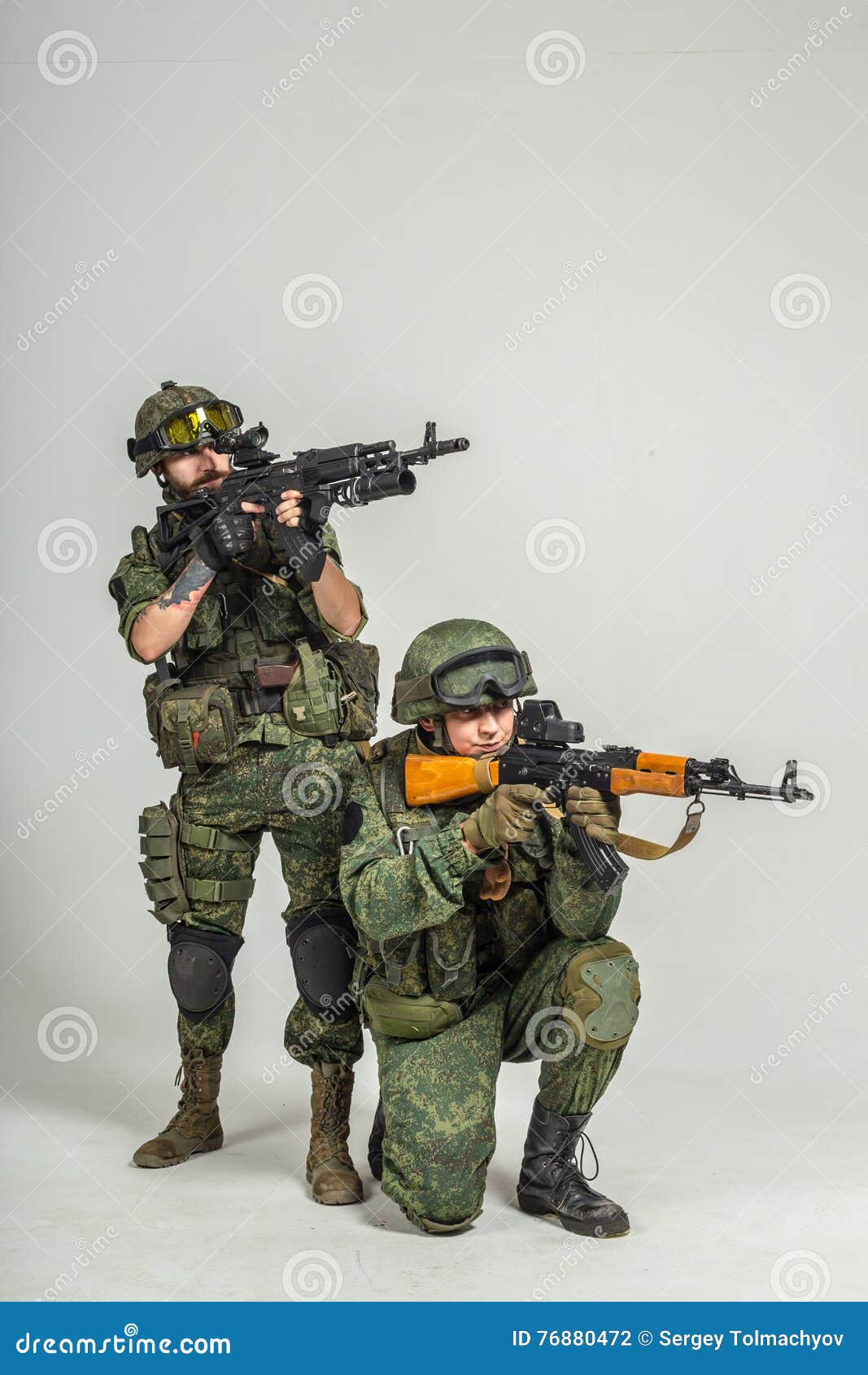 Russian Soldiers Cartoon Vector | CartoonDealer.com #26593113