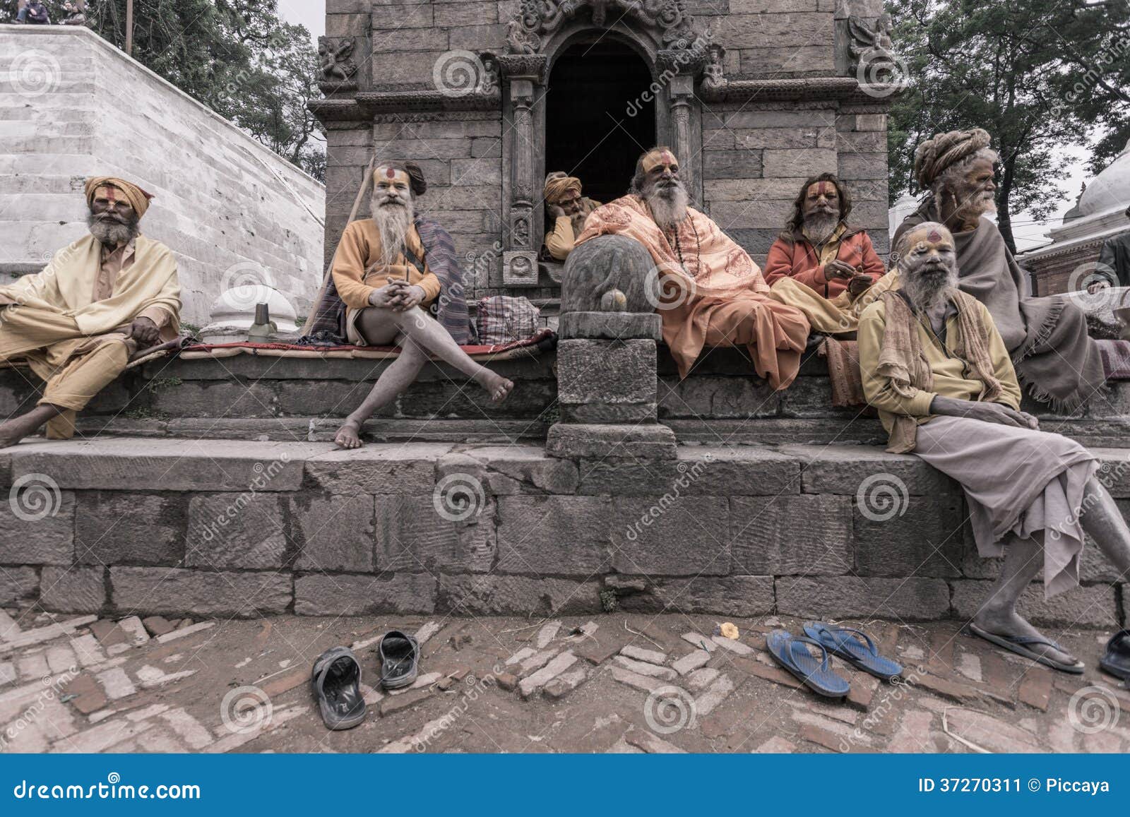 Group of Sadhus - holy men editorial photo. Image of head - 37270311