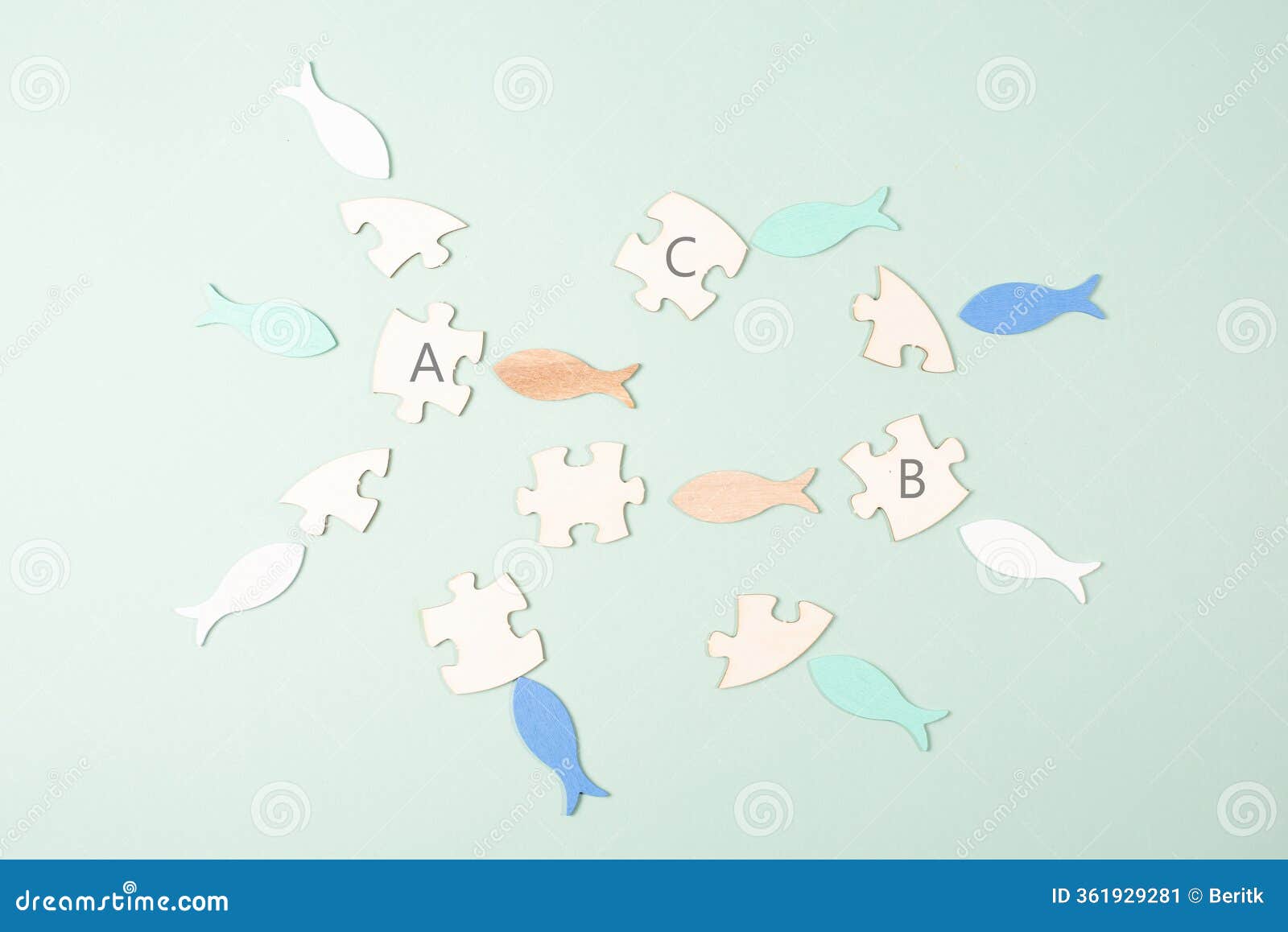 Group Searching for Solution, Teamwork, Putting the Puzzle Pieces ...