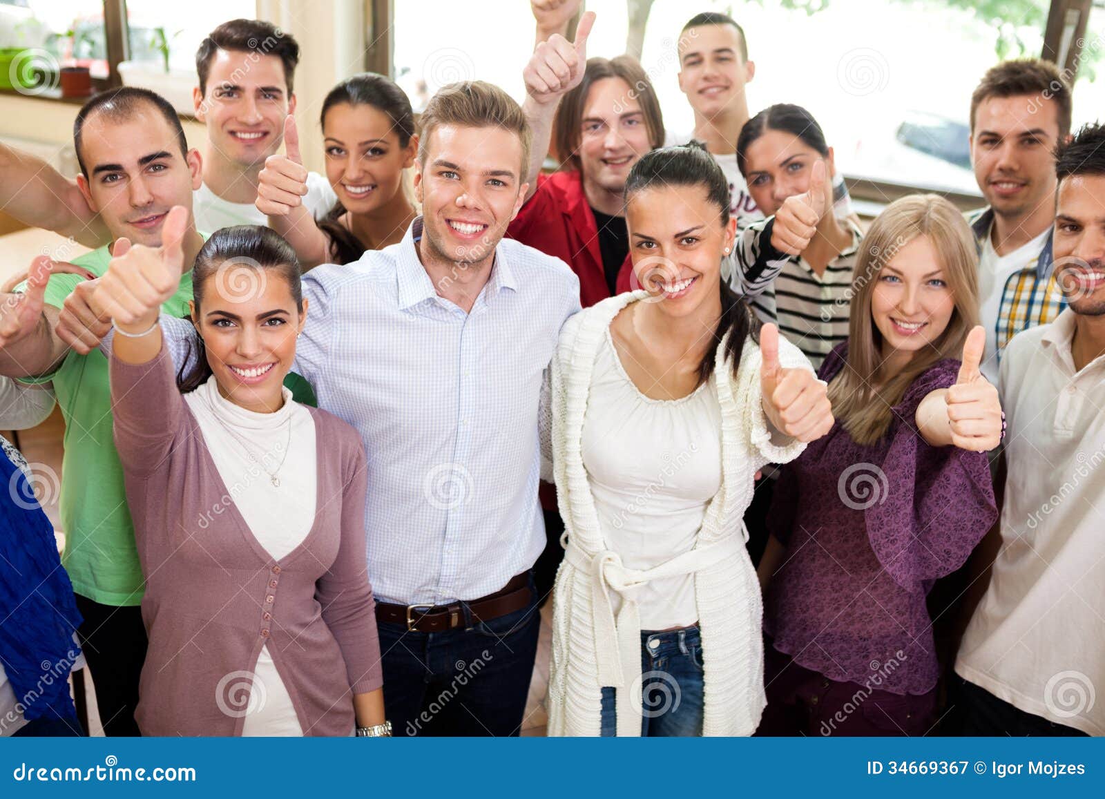 Group of smiling students stock image. Image of female - 34669367