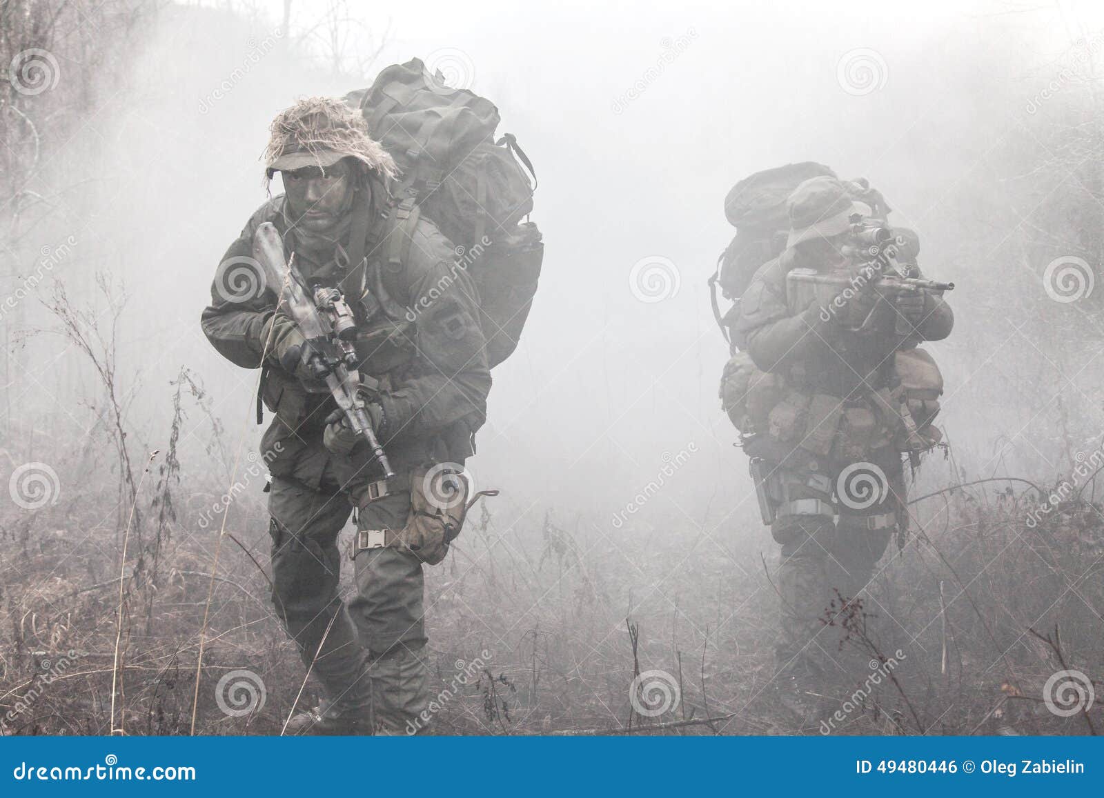Group Soldiers Smoke Stock Photos - Download 450 Royalty Free Photos