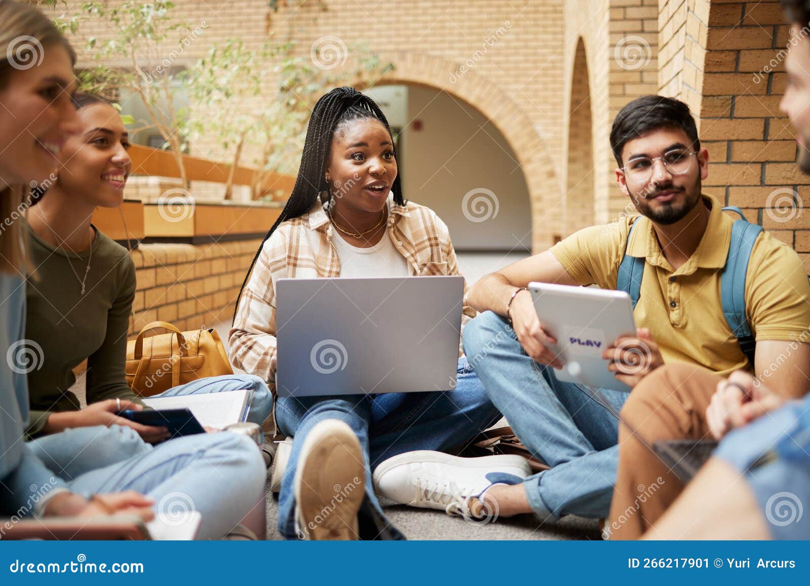 Group Studying, University Student and Communication of Research ...