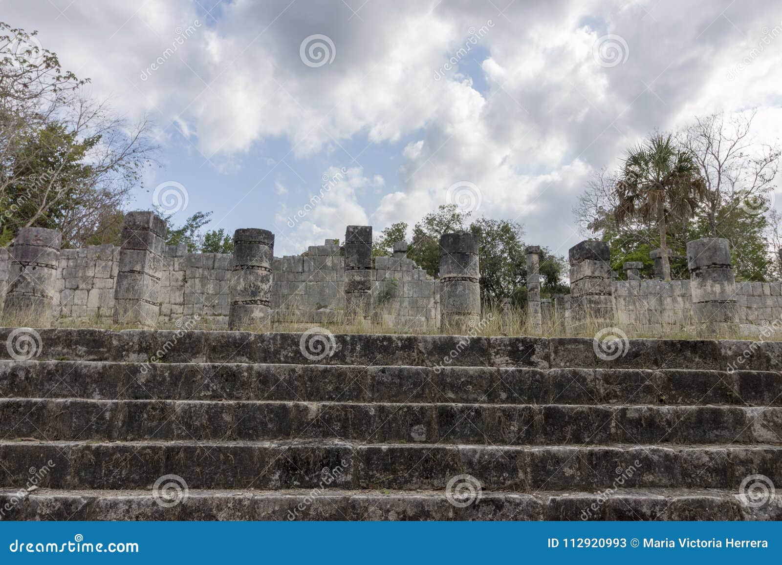 Thousand Columns at Chichen Itza Stock Image - Image of landmark ...