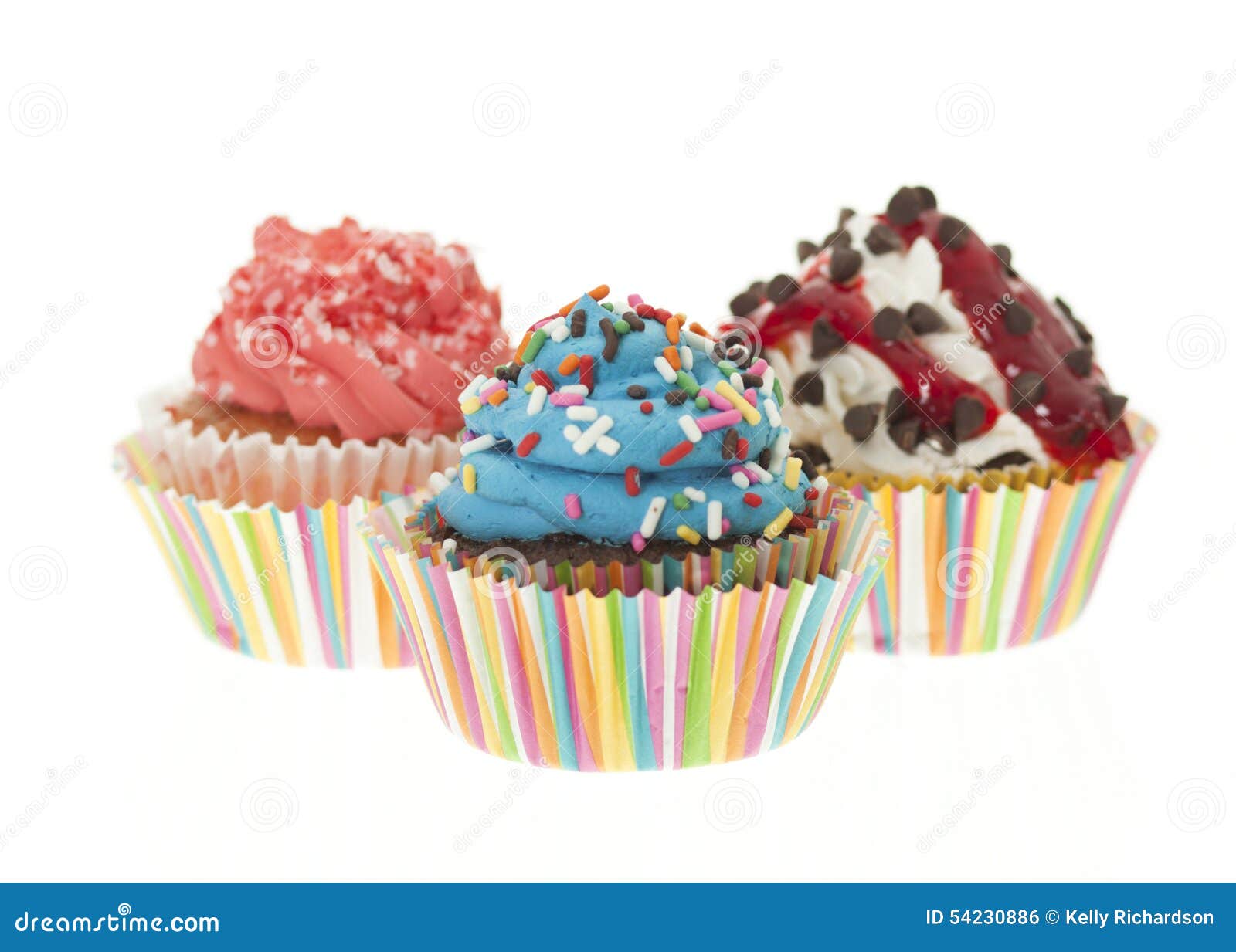 Cupcakes Isolated. Set Of Cakes With Pink Cream And Different Side View ...