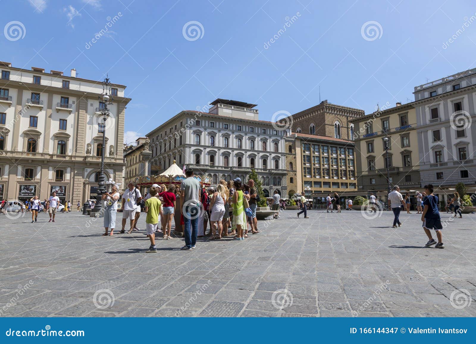 Group of Tourists on the Republic Square in Florence in Italy Editorial ...