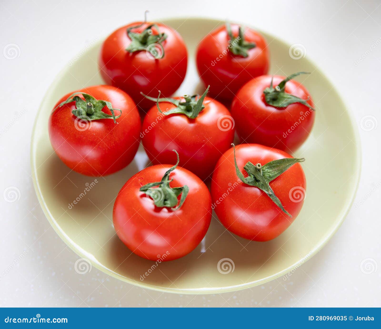 Group of Whole Tomatoes on Plate Stock Image - Image of green, plant ...