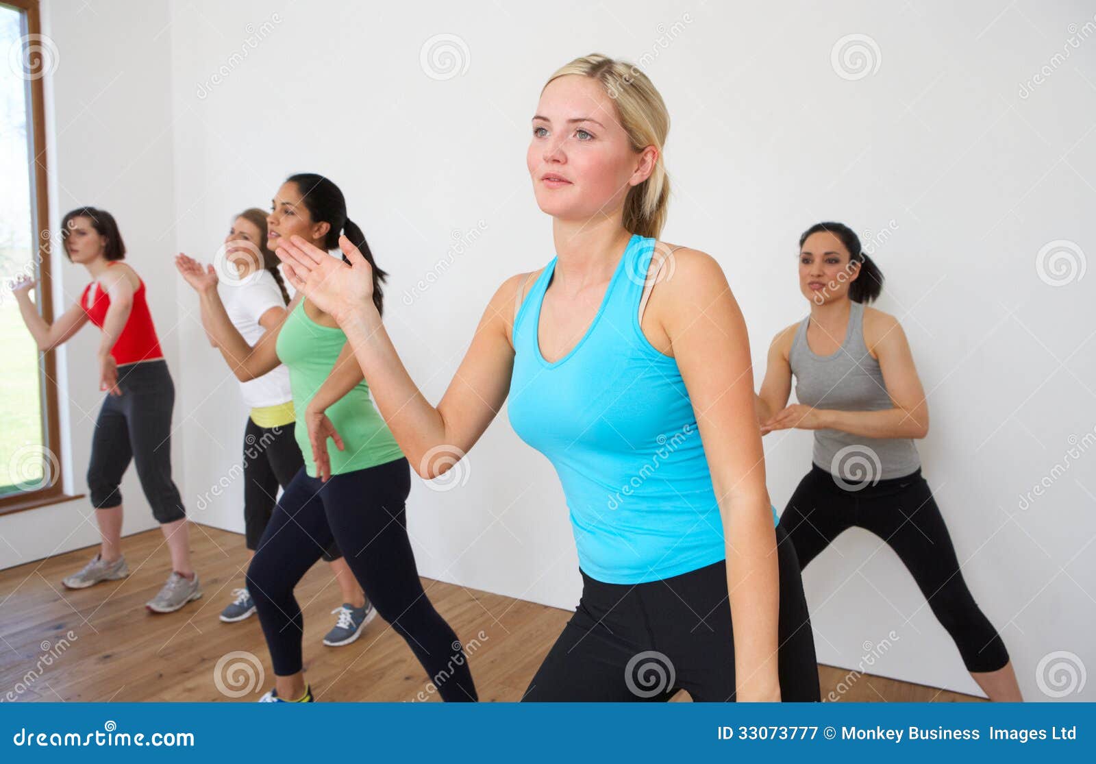 Women Exercising, Showing Abdominal And Abdominal Muscles, Beautiful ...