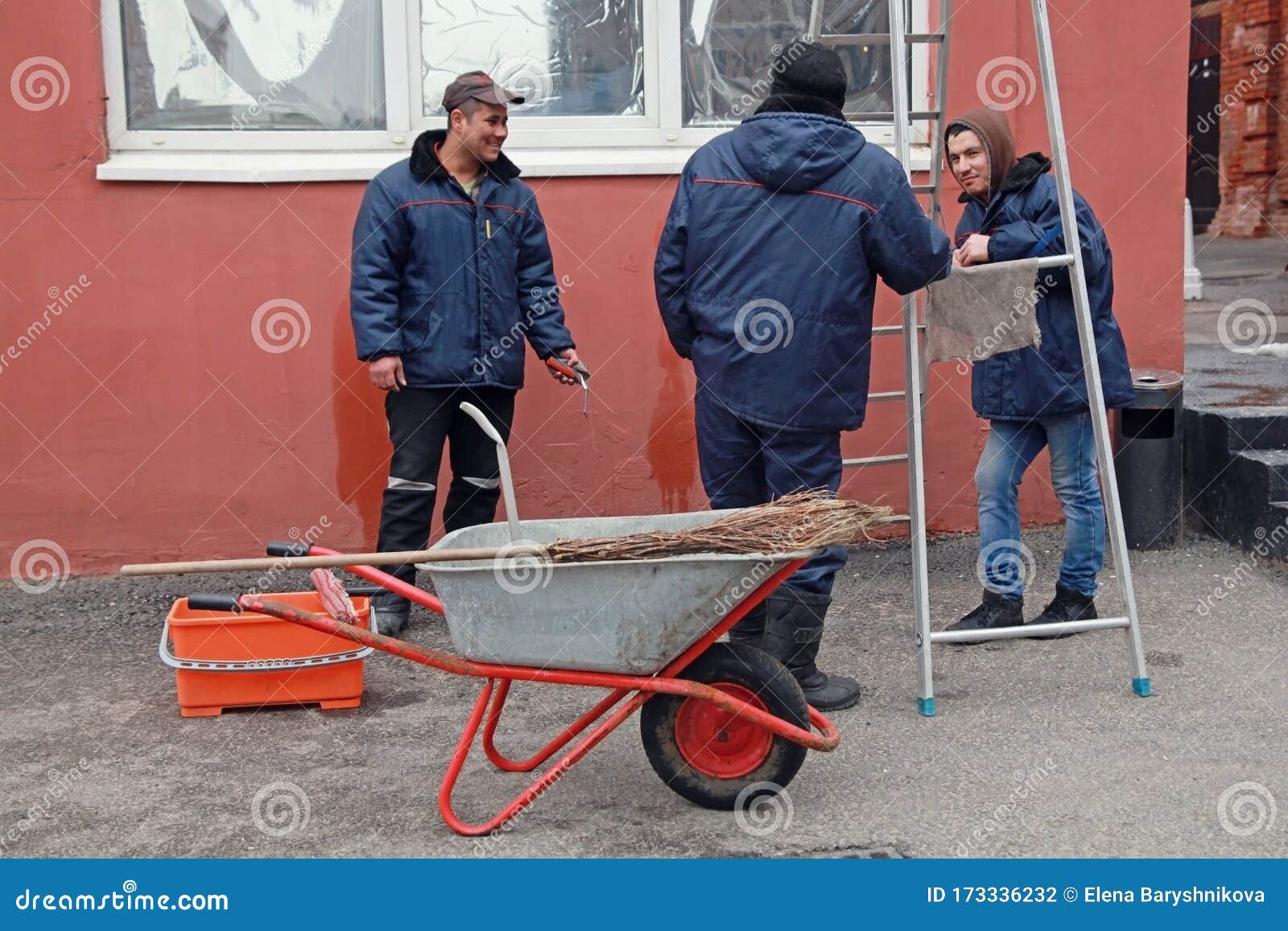 Group of workers in Moscow editorial photography. Image of garbage ...