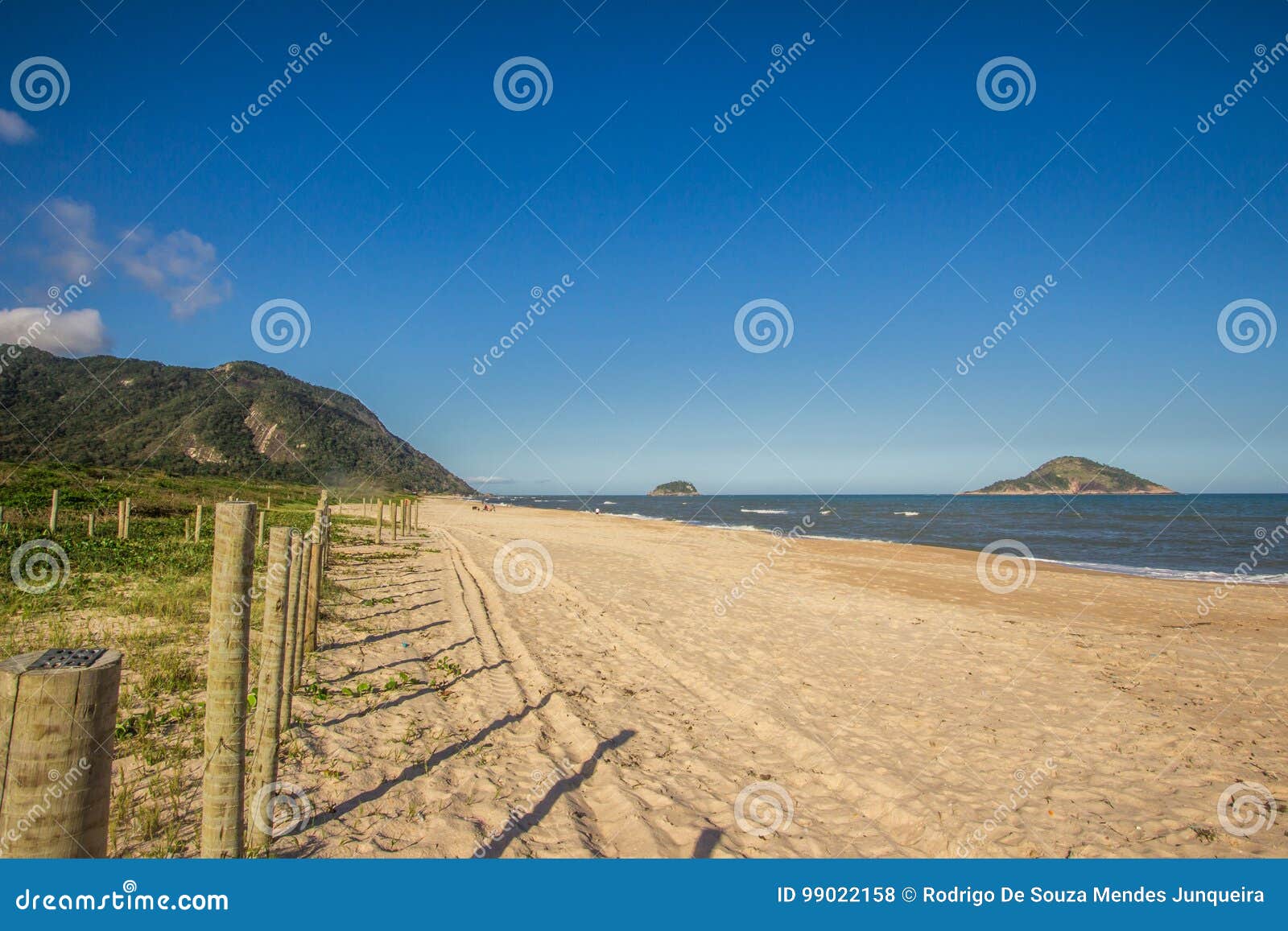 Grumari Beach in Rio De Janeiro Stock Photo - Image of meio, landscape ...