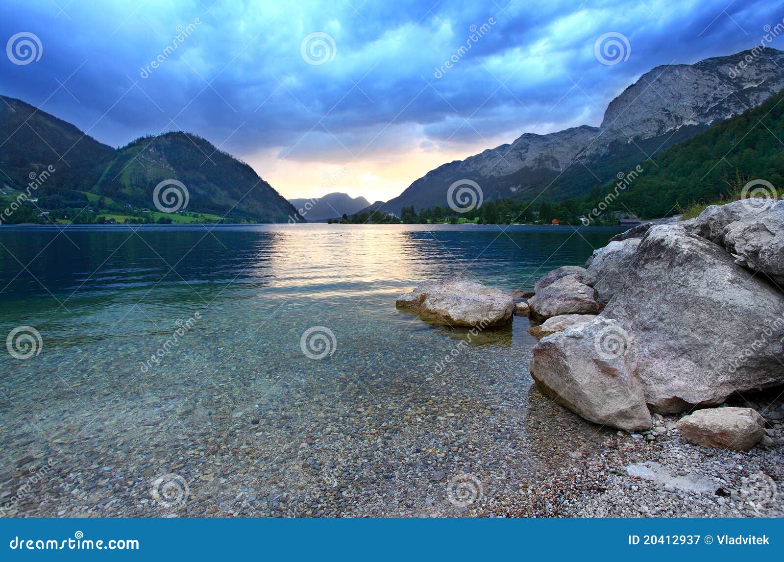 Grundlsee Lake. stock image. Image of lake, mountain - 20412937