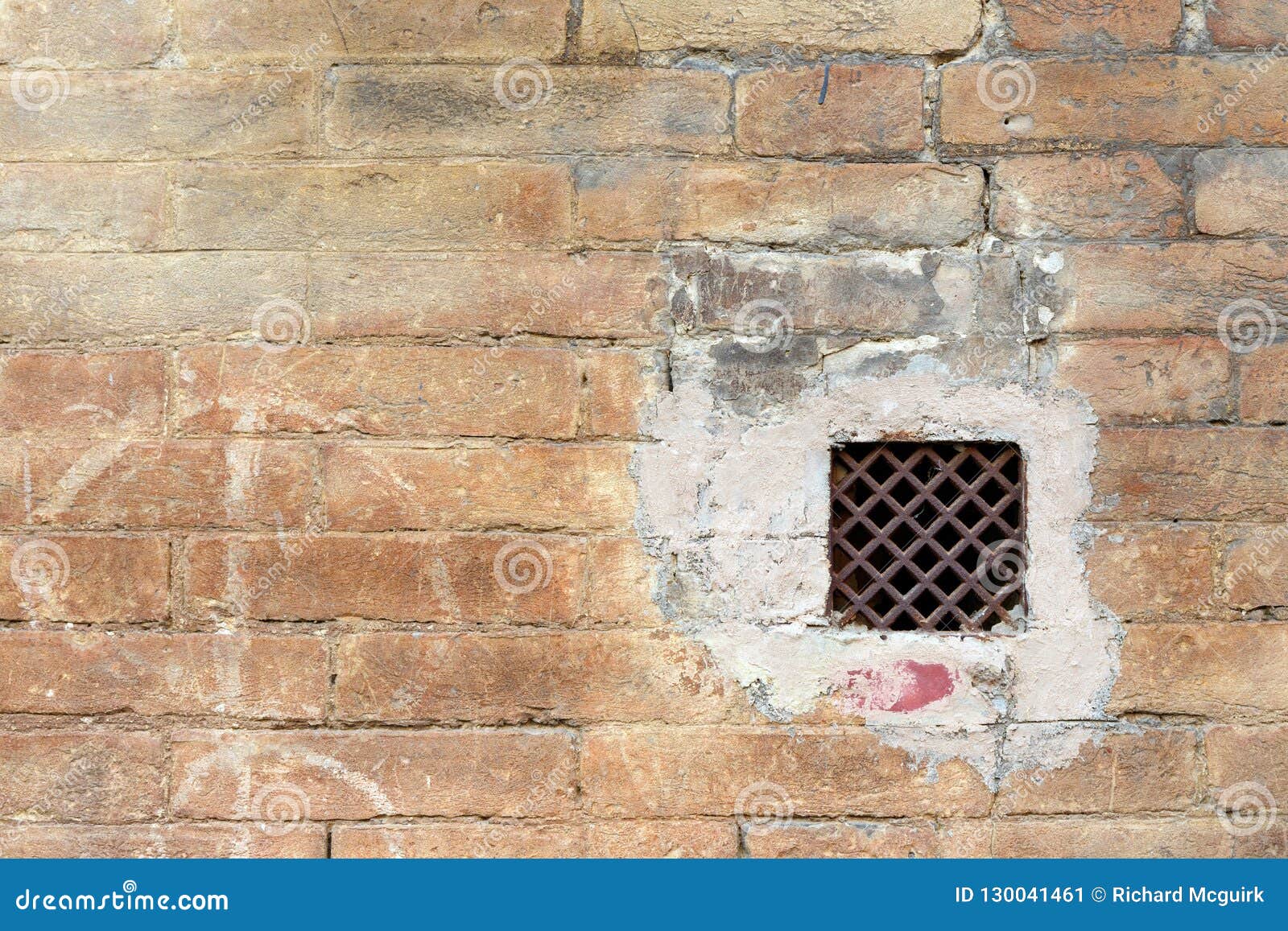 Grunge Wall with Rusty Grate Stock Image - Image of space, architecture ...