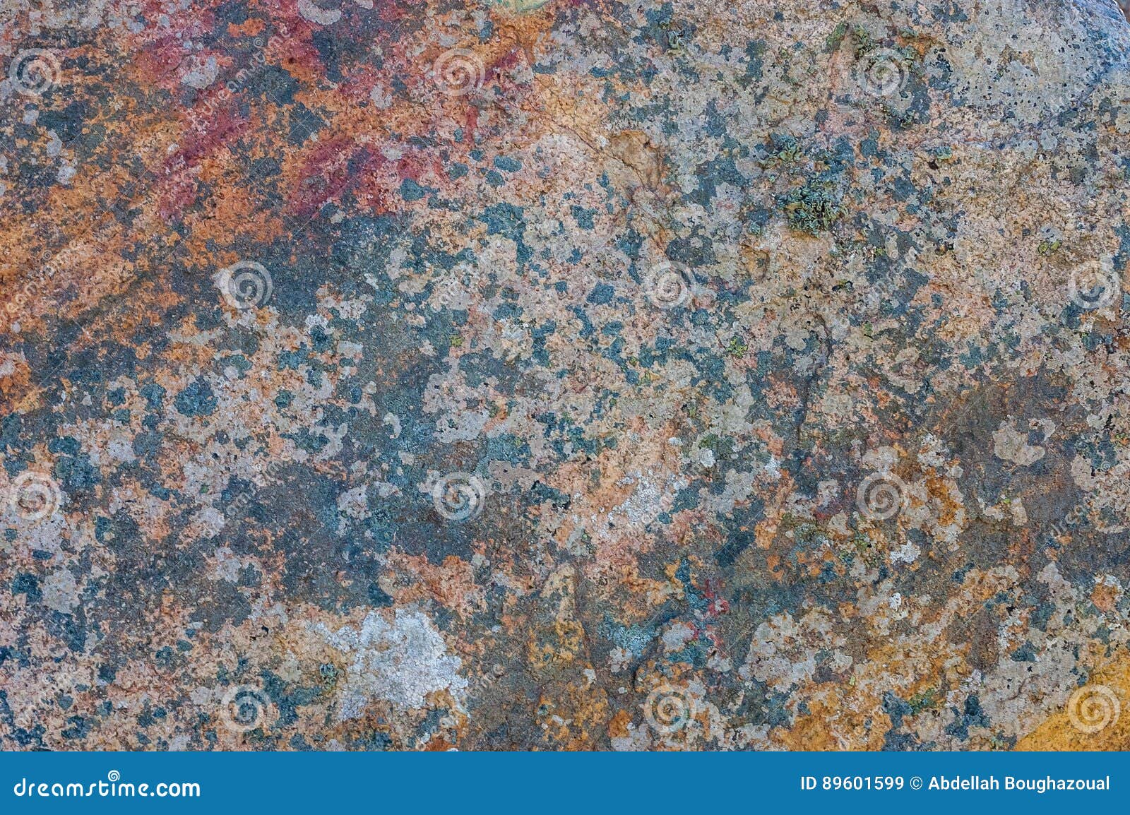 Grunge Wall Texture Background. Paint Cracking Off Dark Wall with Rust ...